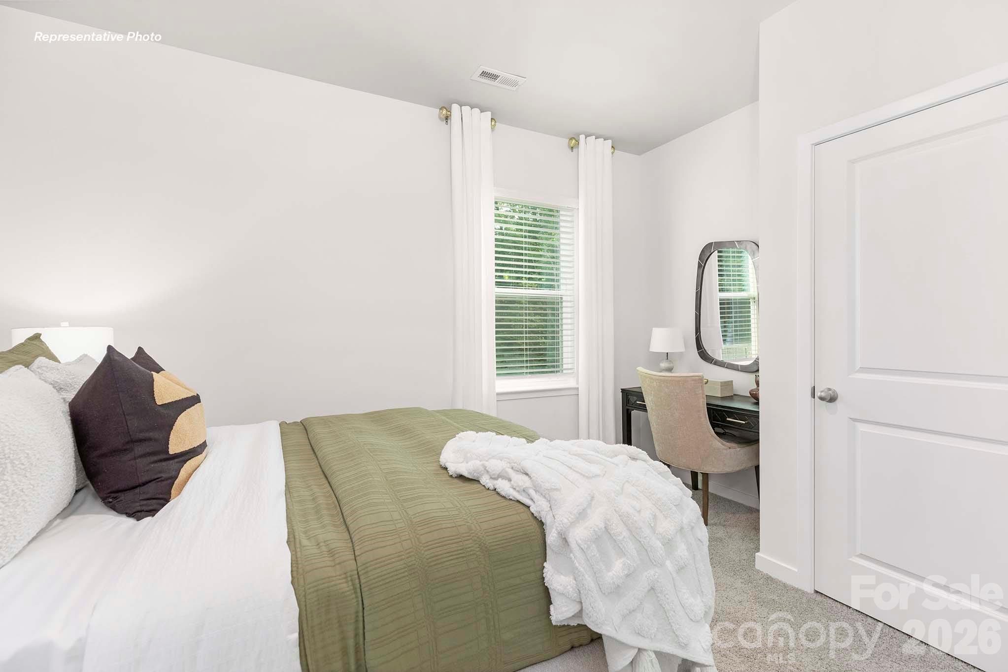 Photo 17 of 5121 Parker Forest Drive, Charlotte, NC
