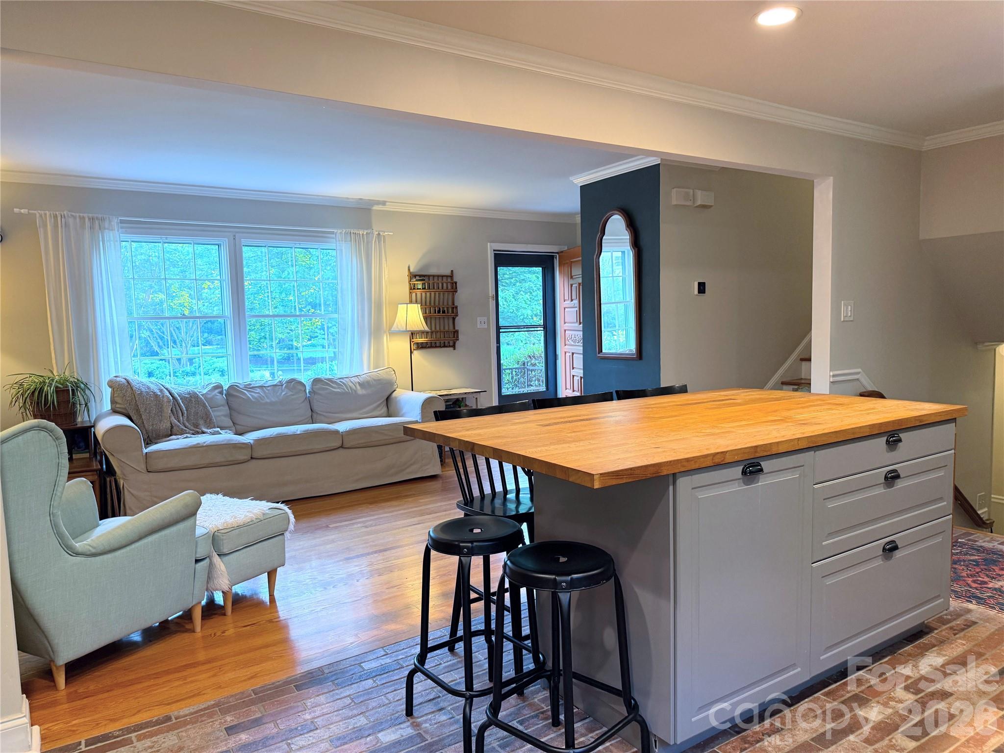 Photo 8 of 6701 Rugby Lane, Charlotte, NC