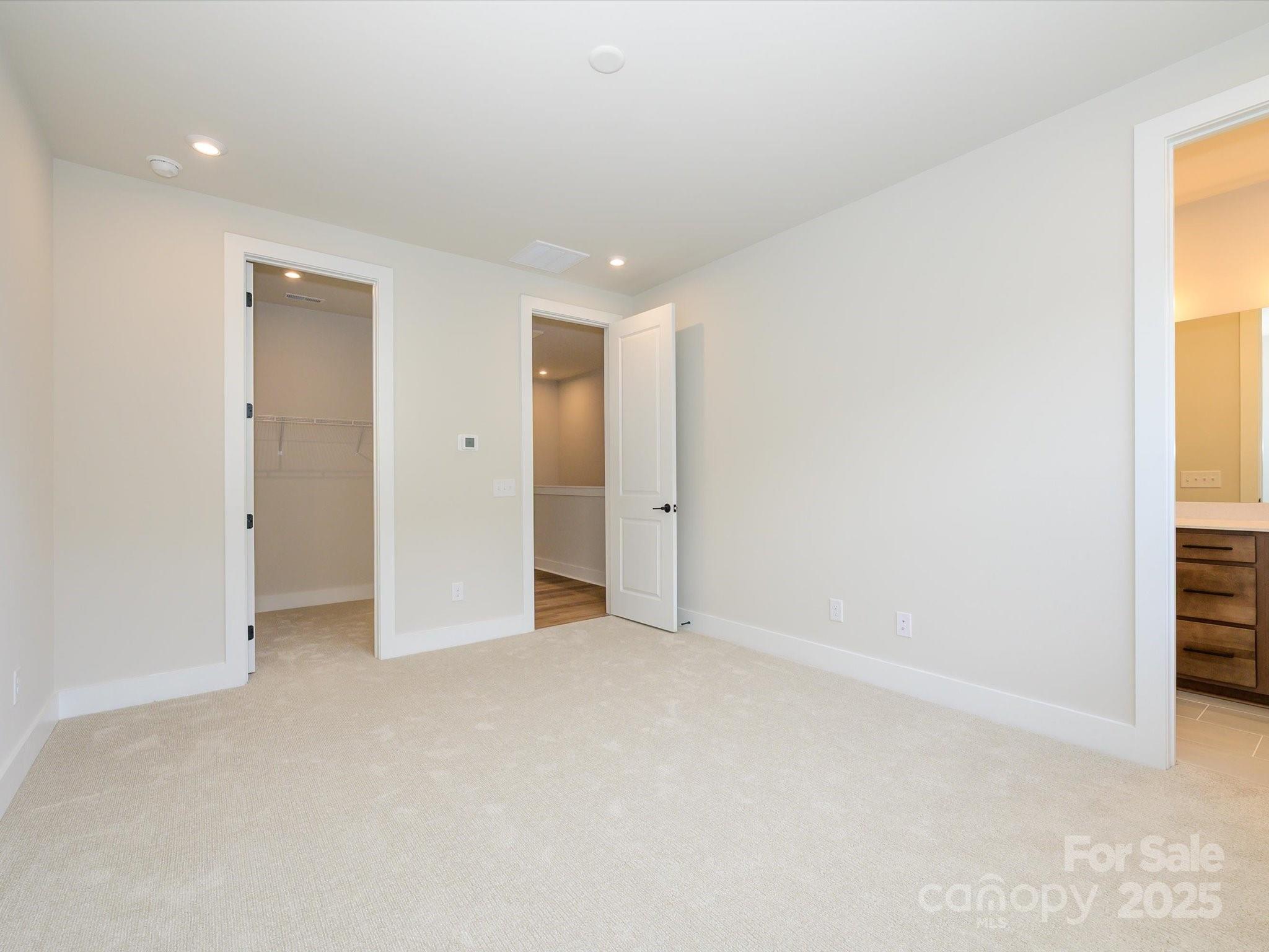 Photo 9 of 6009 Pivot Court, Charlotte, NC