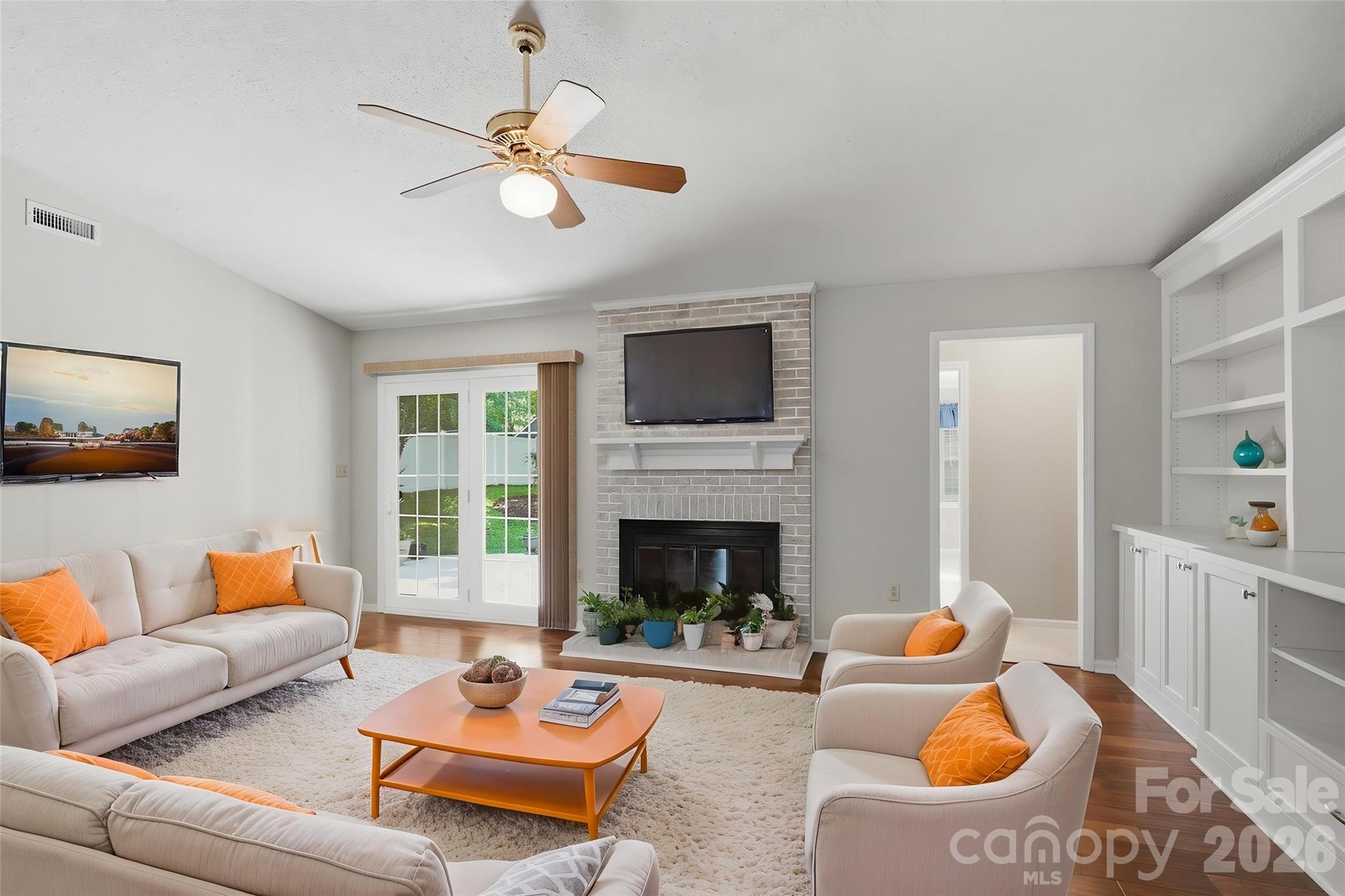 Home for sale at 11831 Parks Farm Lane, Charlotte, NC — photo 1 of 38