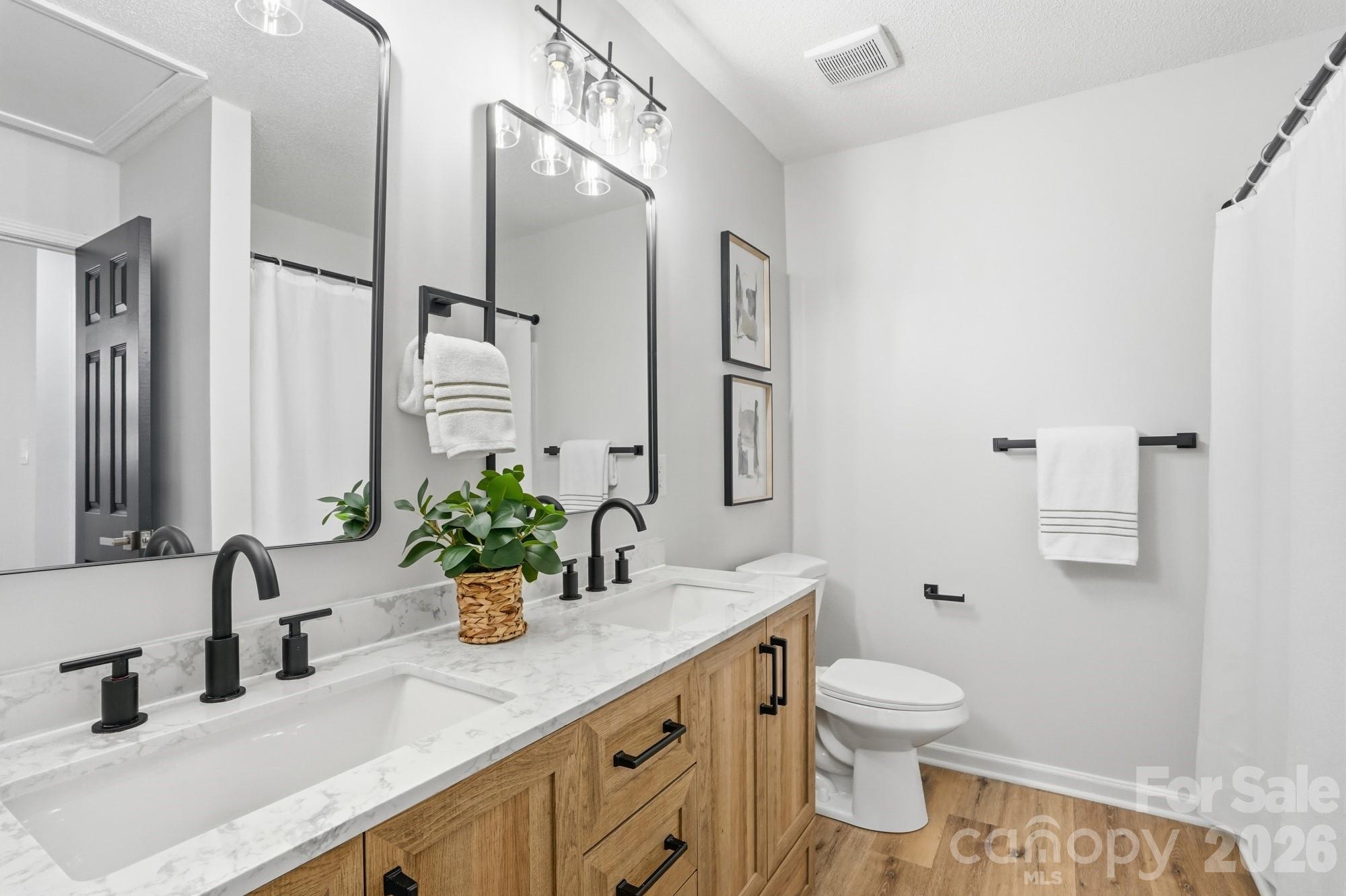 Photo 33 of 7621 Petrea Lane, Charlotte, NC