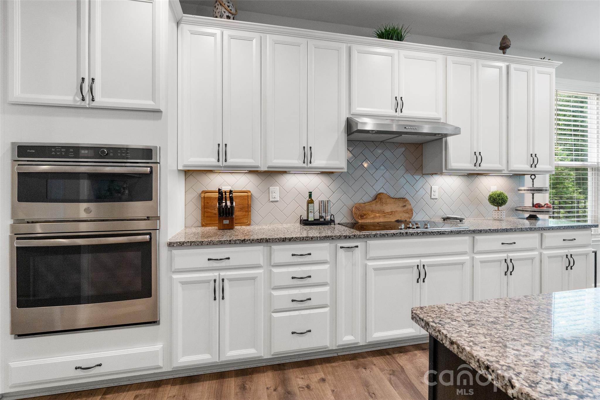 Home for sale at 10397 Paper Birch Drive, Charlotte, NC — photo 17 of 46