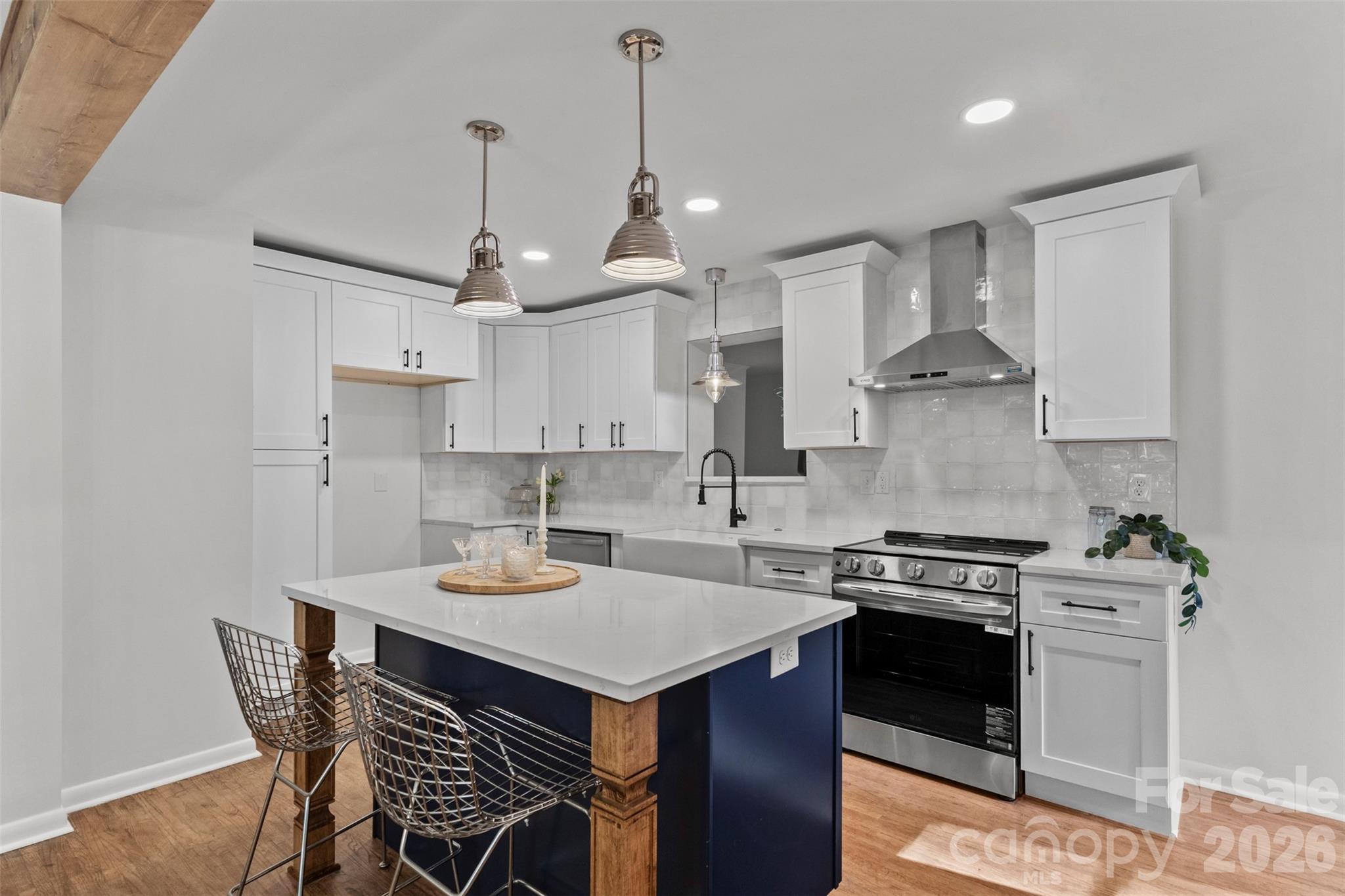Photo 2 of 3840 Colebrook Road, Charlotte, NC