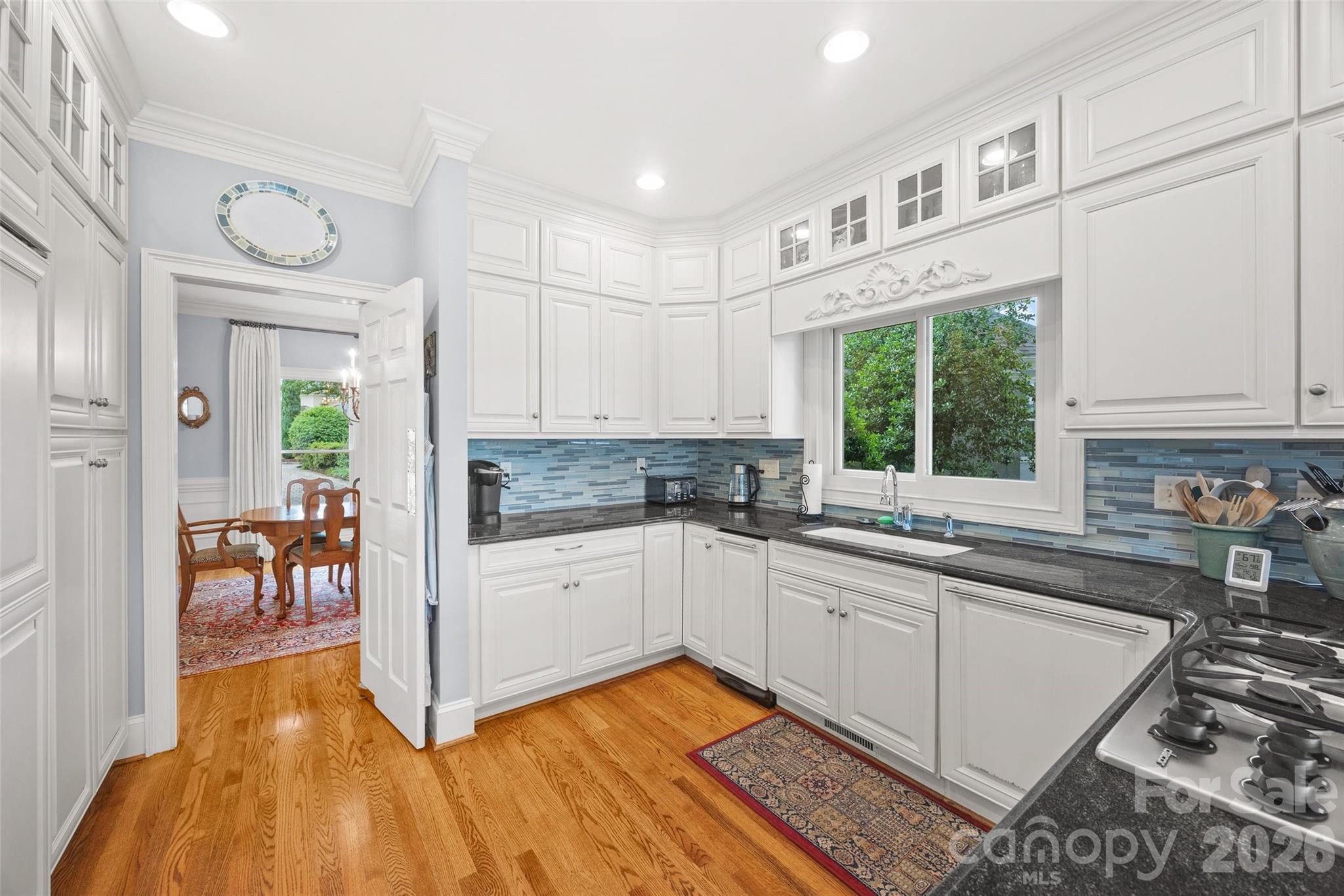 15901 Riverpointe Drive, Charlotte, NC - photo 7 of 48