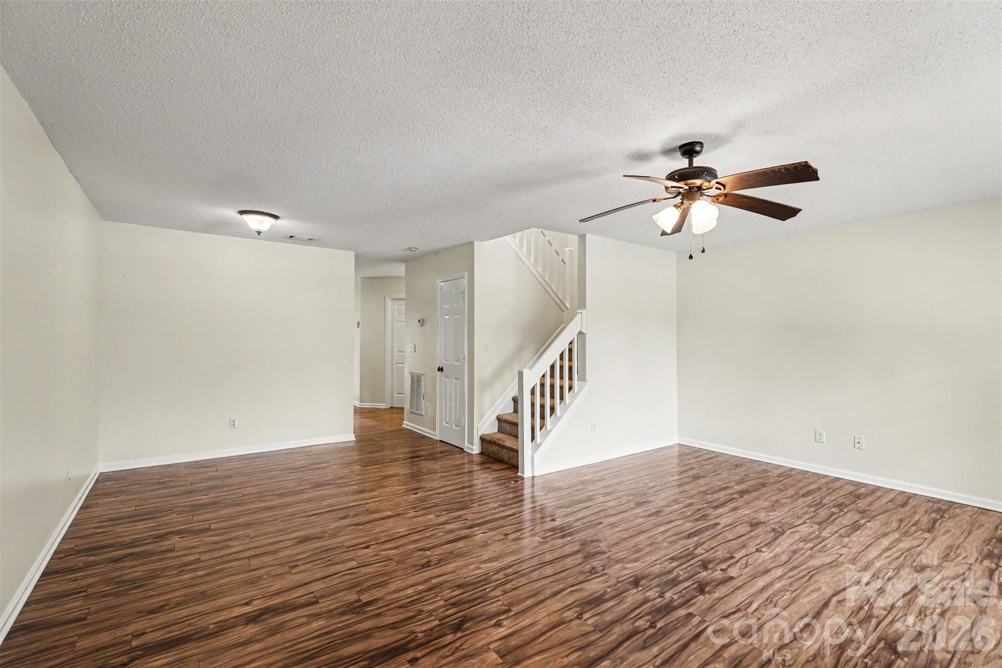 Photo 2 of 5833 Cougar Lane, Charlotte, NC