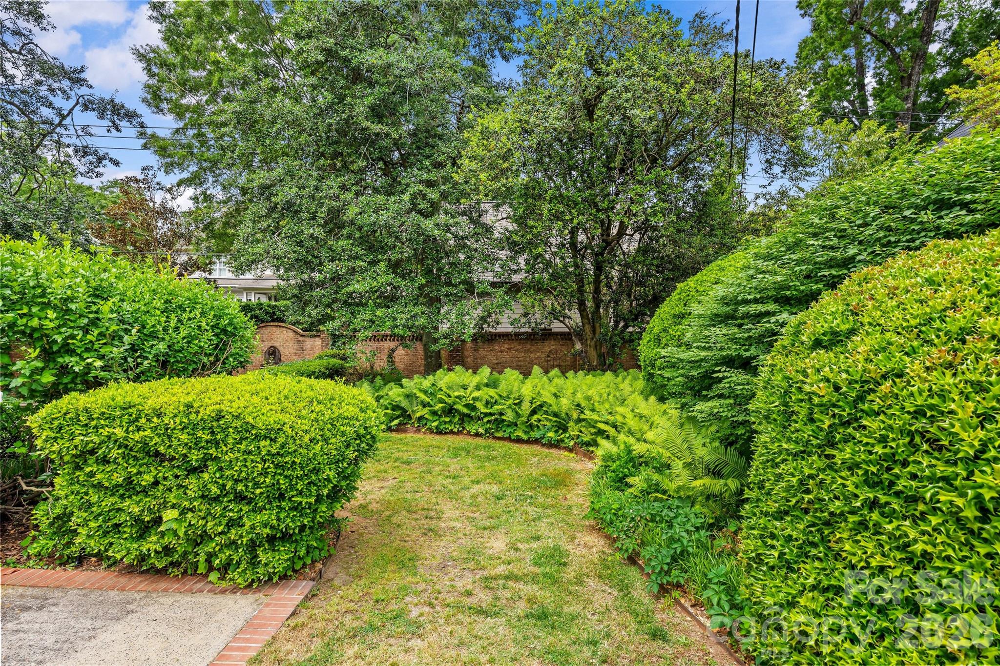 1858 Queens Road W, Charlotte, NC - photo 17 of 49