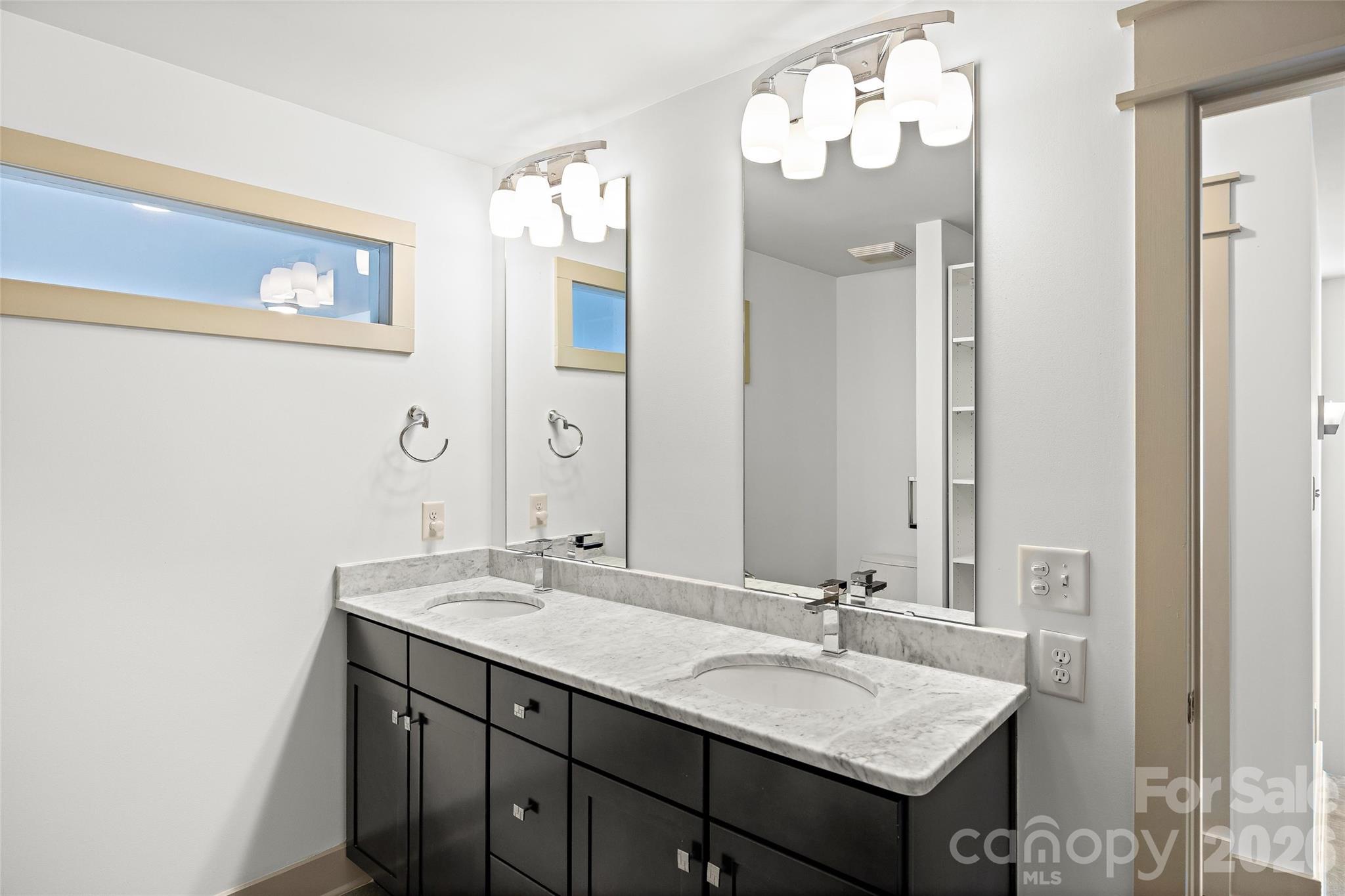 Photo 38 of 2530 Bay Street, Charlotte, NC