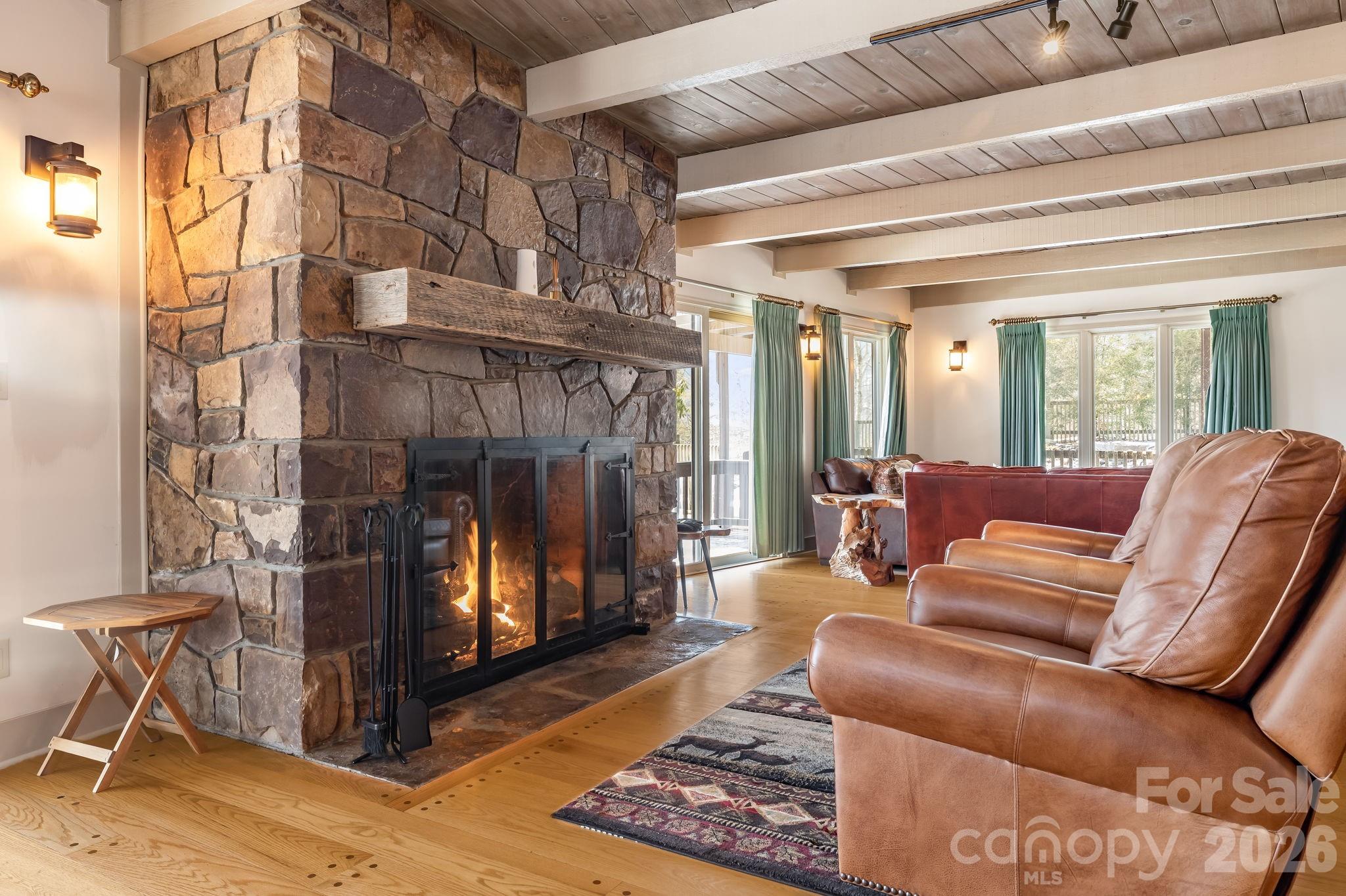 301 Highland Circle, Sugar Mountain, NC - photo 17 of 49