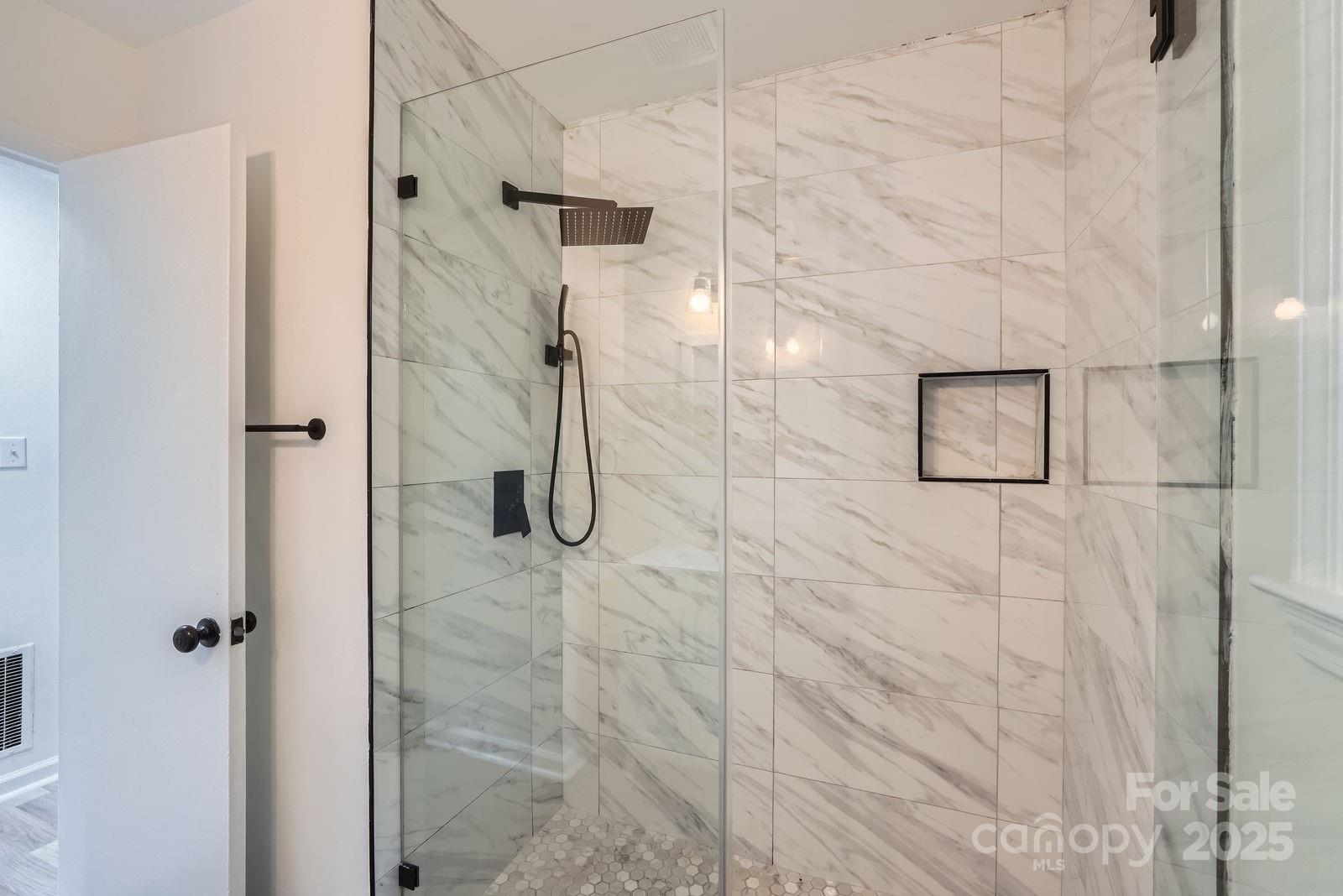 1224 E Woodlawn Road, Charlotte, NC - photo 24 of 48
