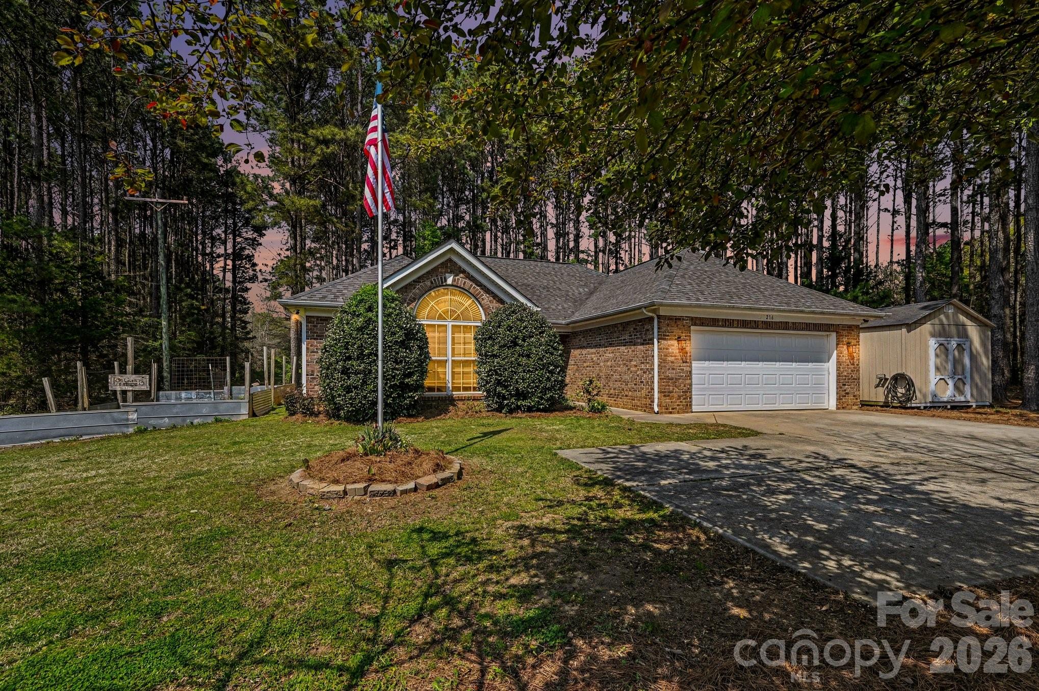 Photo 4 of 216 Henson Lane, McConnells, SC