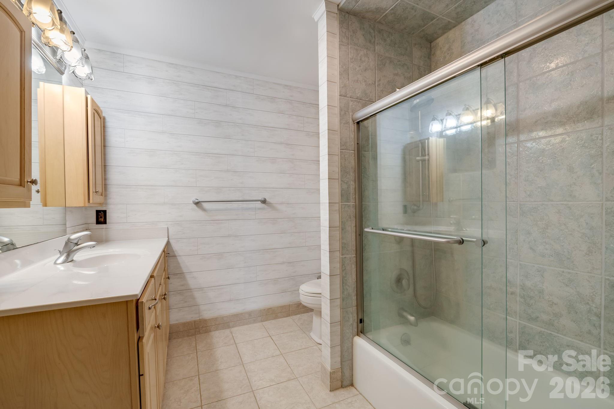 301 Highland Circle, Sugar Mountain, NC - photo 27 of 49