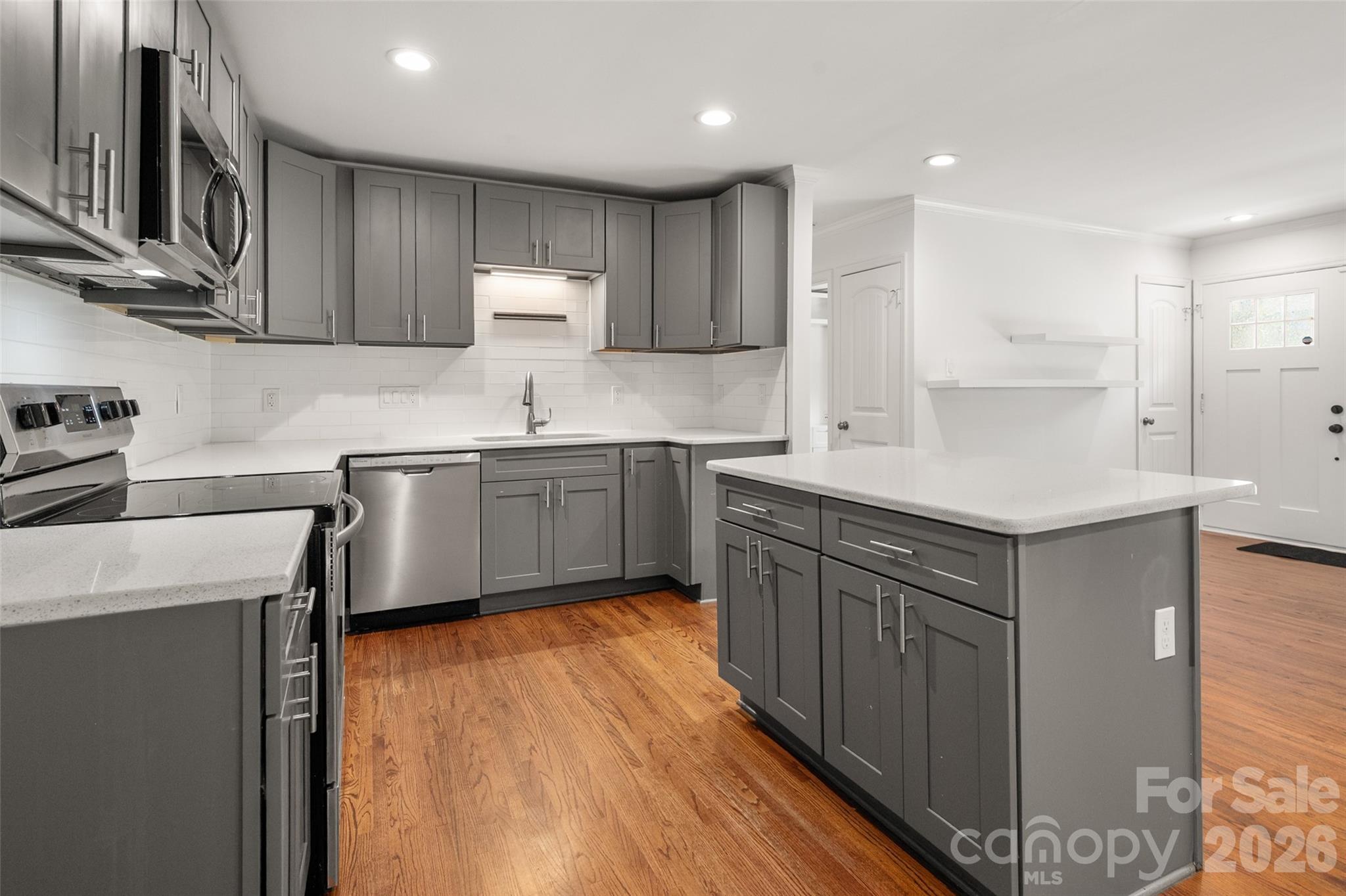 4300 Dowling Drive, Charlotte, NC - photo 7 of 20