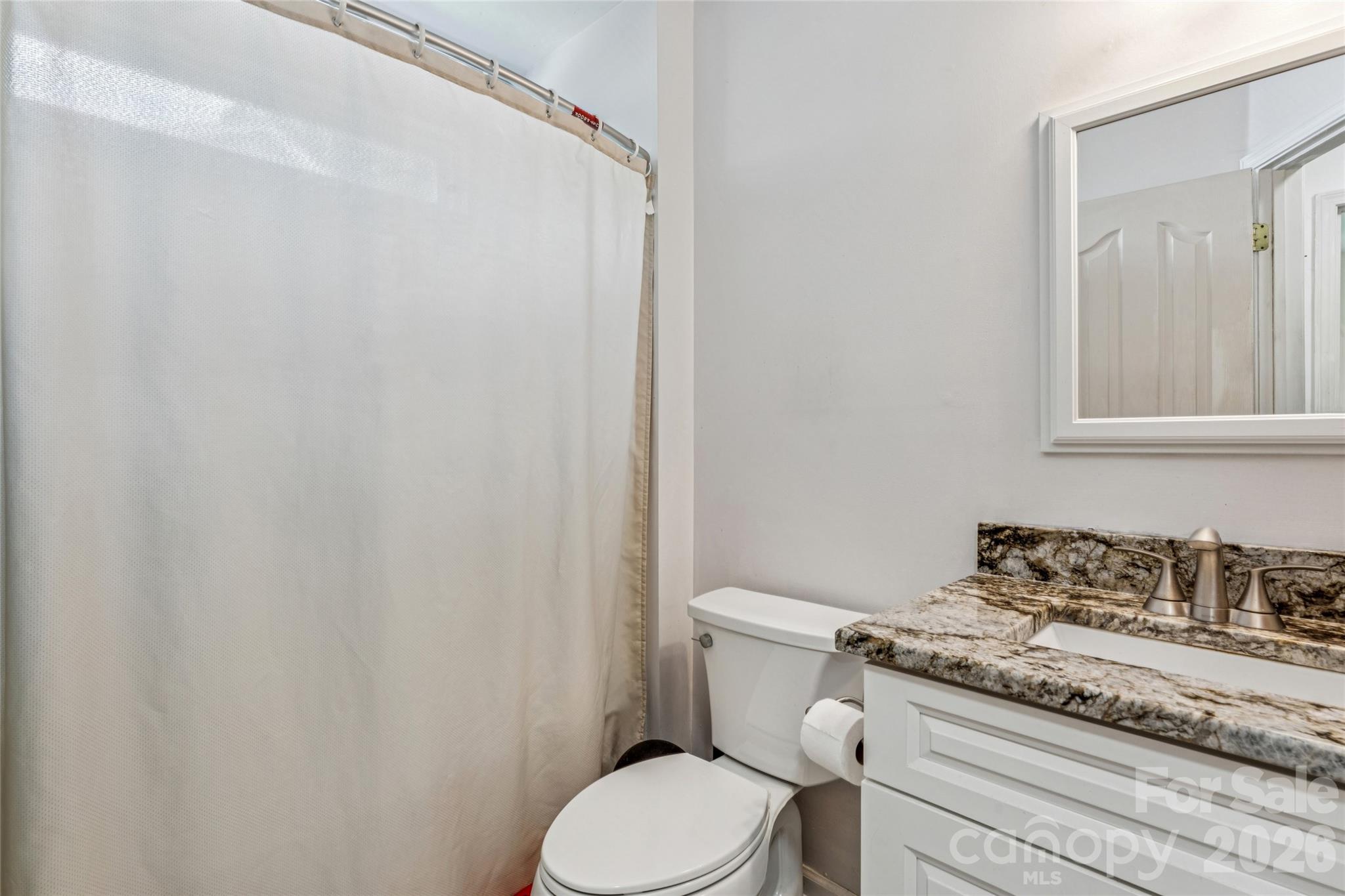 Photo 9 of 13221 Crooked Pine Court, Charlotte, NC