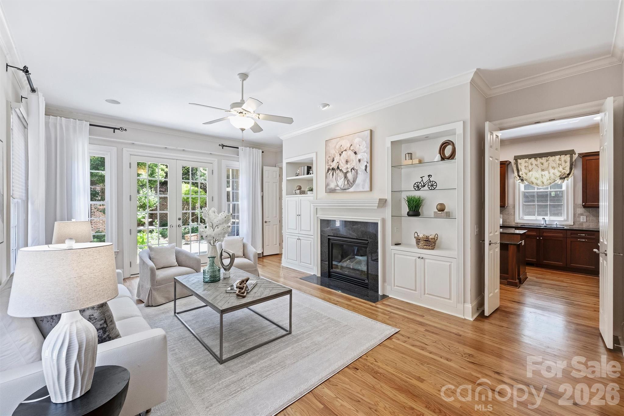 Photo 5 of 1115 S Kings Drive, Charlotte, NC