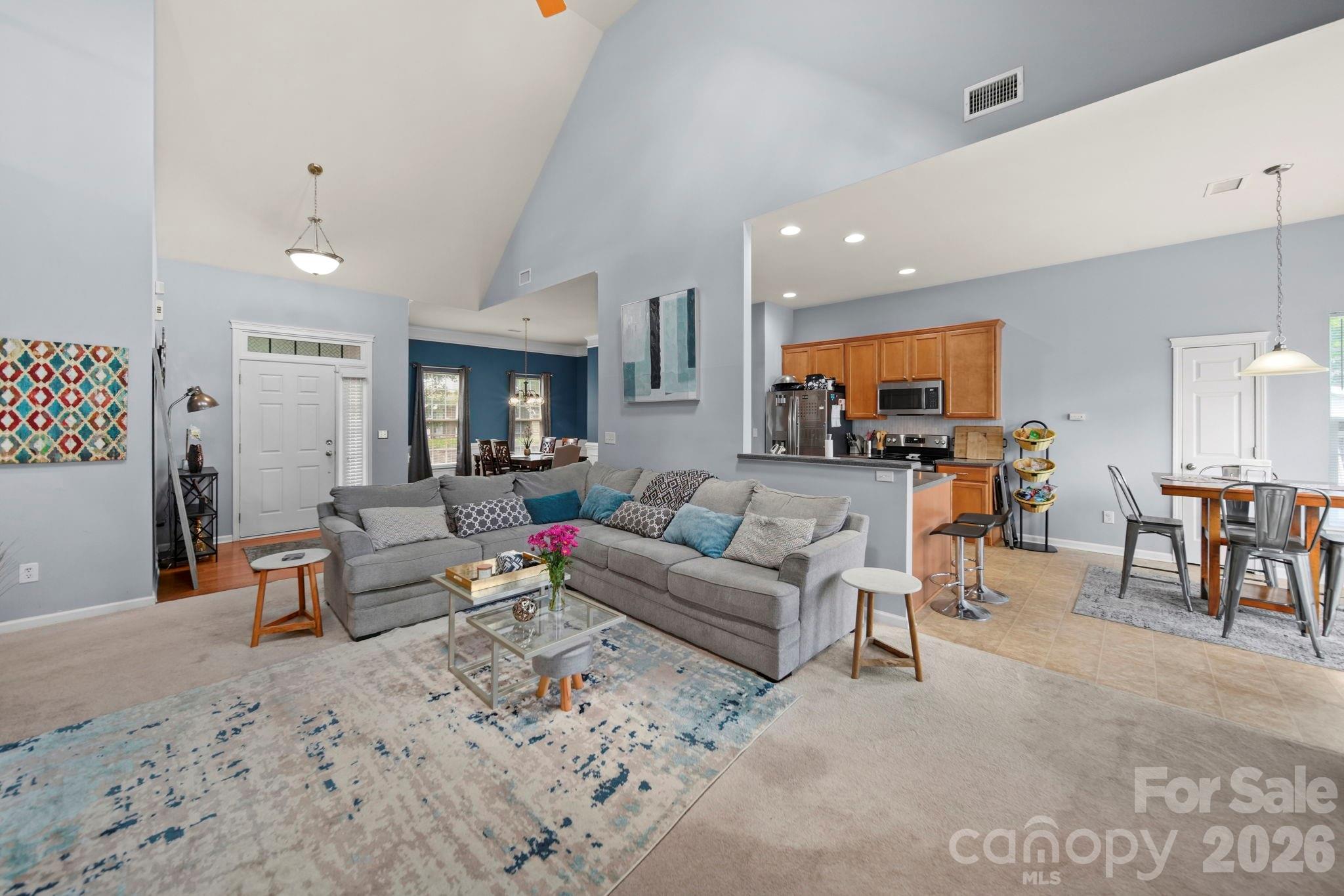 Photo 8 of 10111 Trailmoor Road, Charlotte, NC