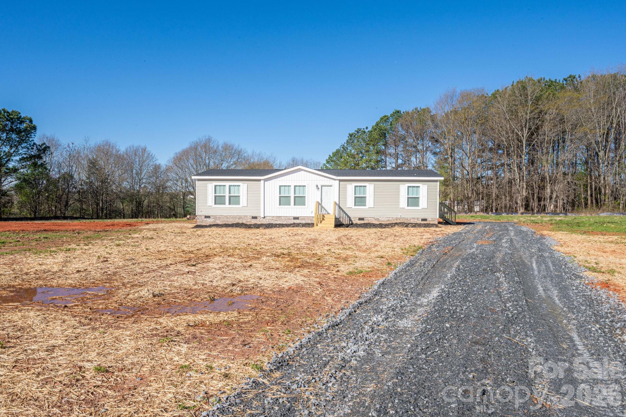 808 W Eagleview Lane, Lawndale, NC - photo 5 of 34