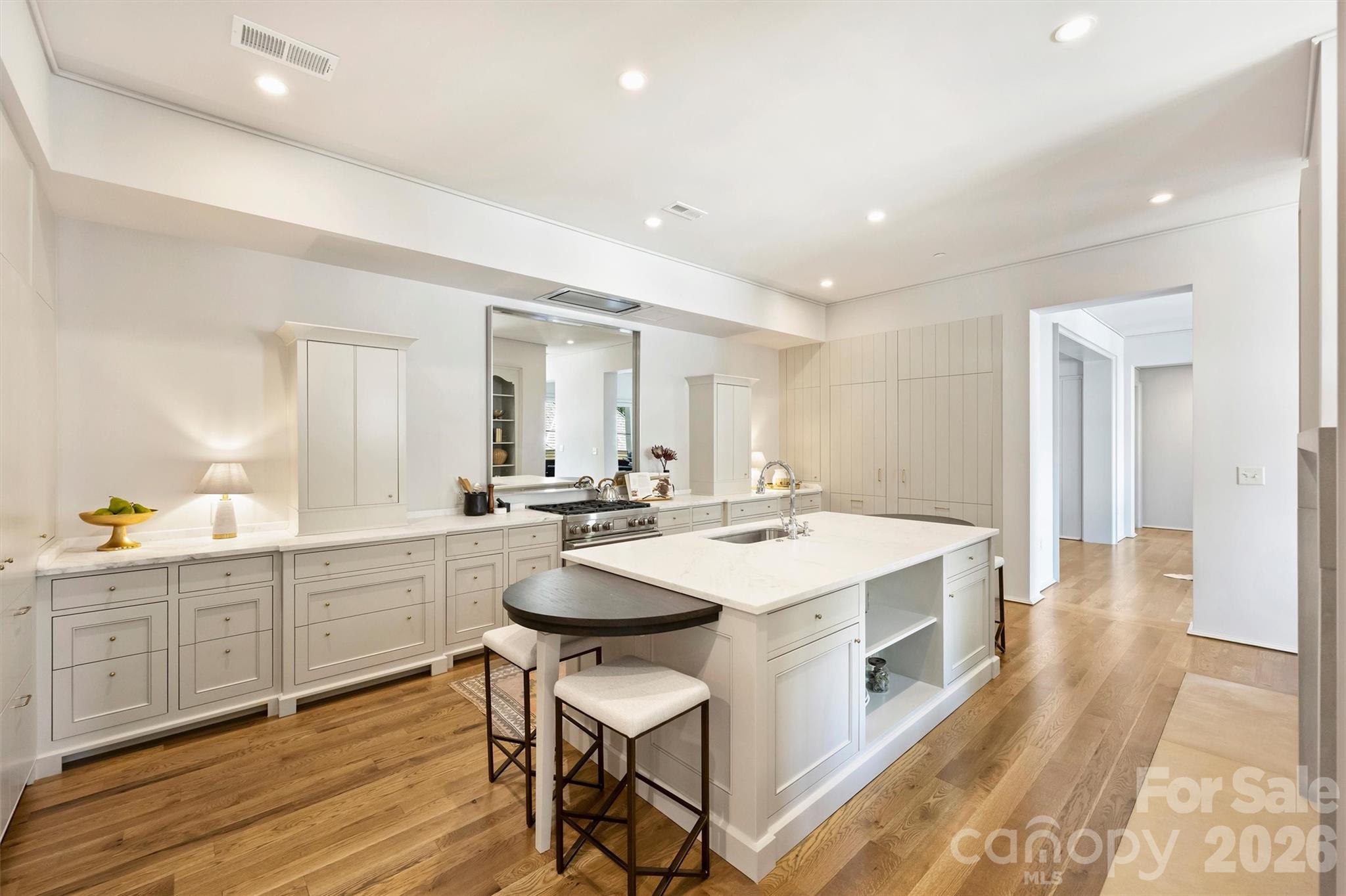 Photo 13 of 1170 Queens Road, Charlotte, NC