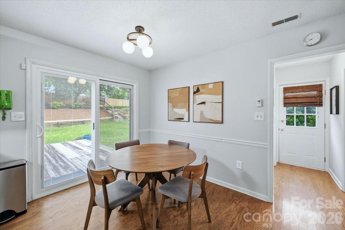 Photo 11 of 2726 Heidleburg Lane, Charlotte, NC