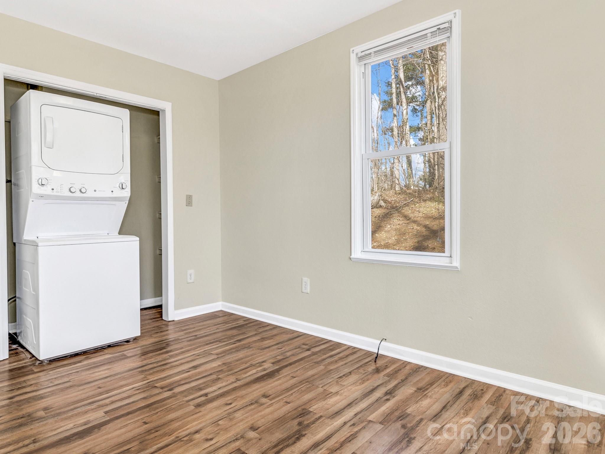 114 Elden Street, Hendersonville, NC - photo 14 of 28