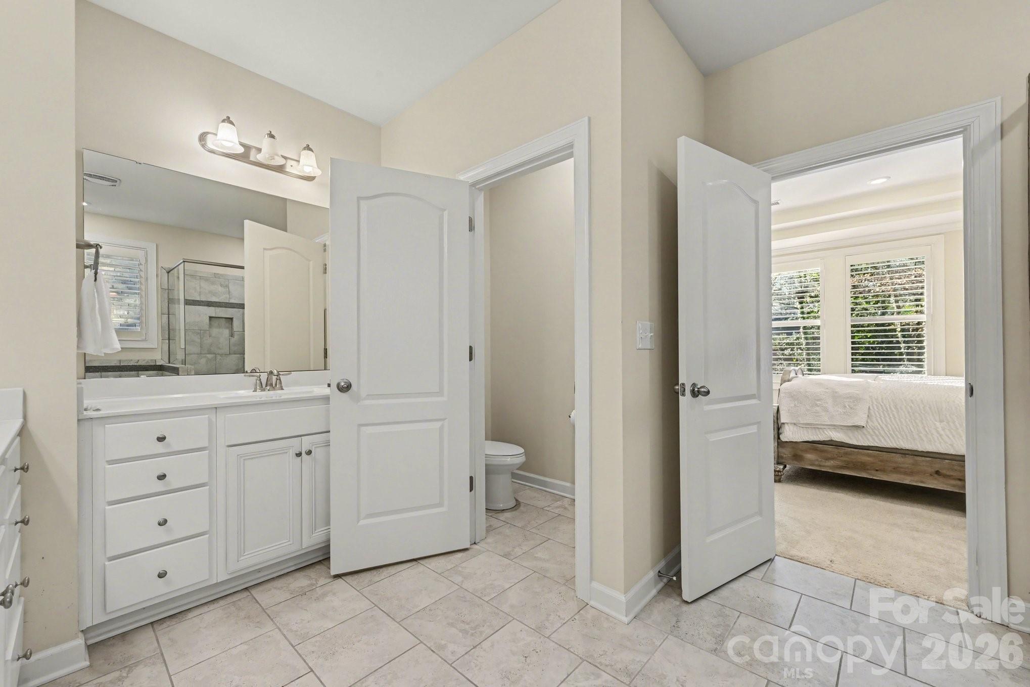 Photo 15 of 127 Smithfield Drive, Charlotte, NC