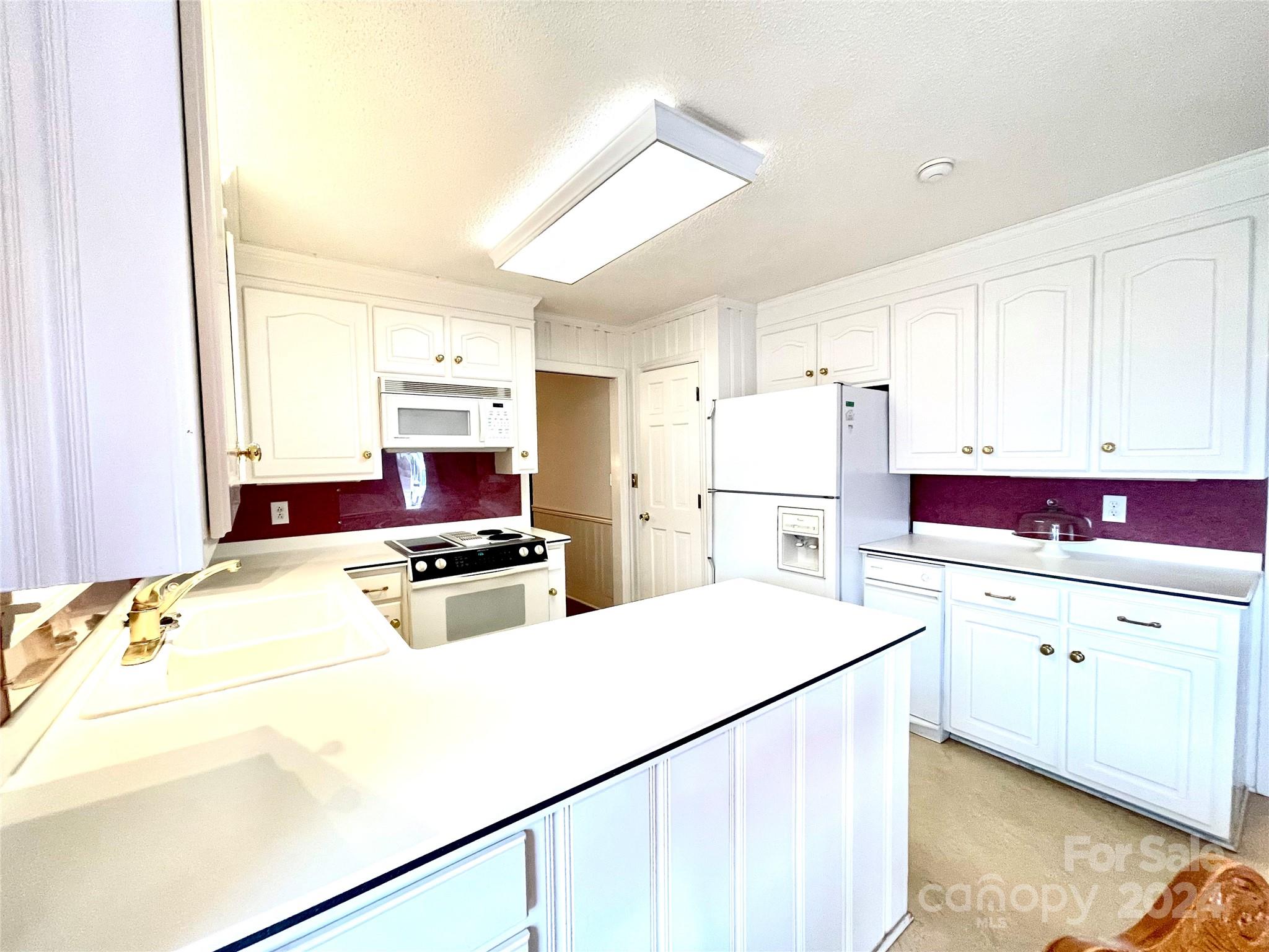 5486 Kershaw Camden Highway, Heath Springs, SC - photo 14 of 33