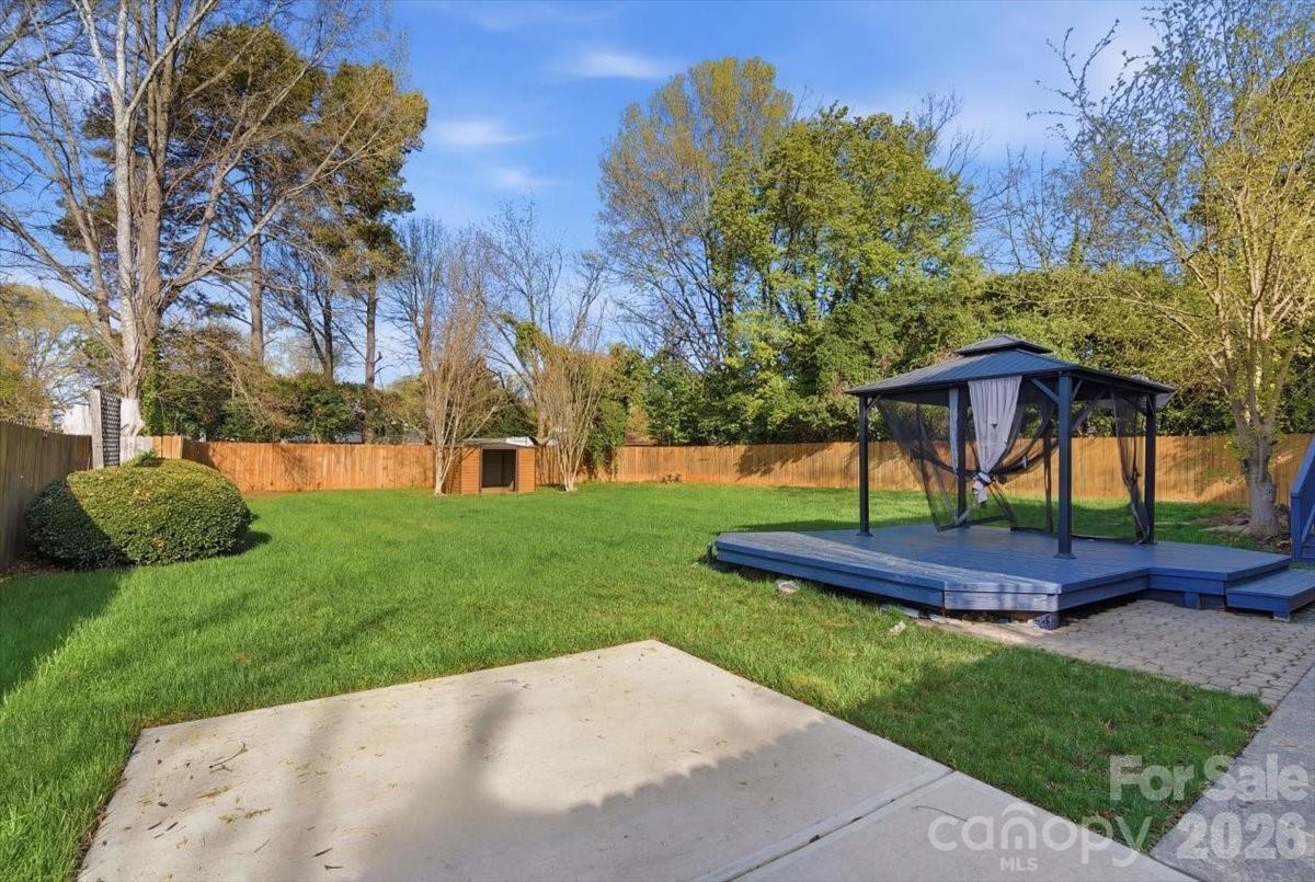Photo 3 of 5810 Red Carriage Lane, Charlotte, NC