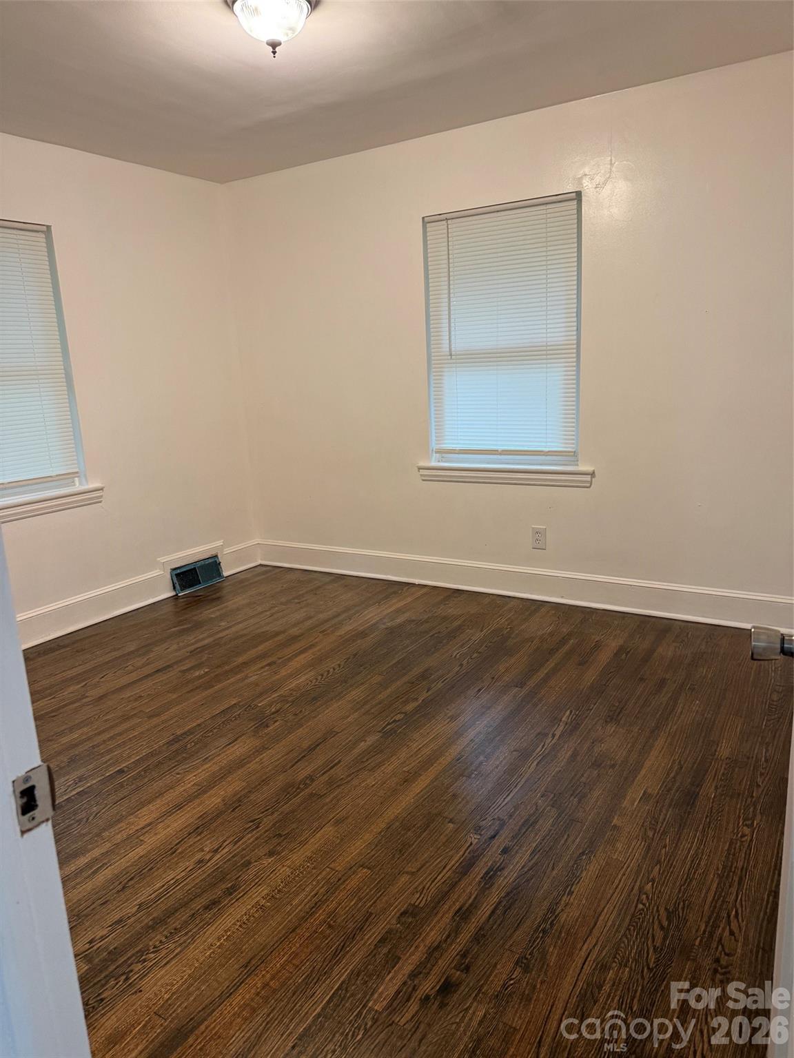 Photo 10 of 1662 Browns Avenue, Charlotte, NC