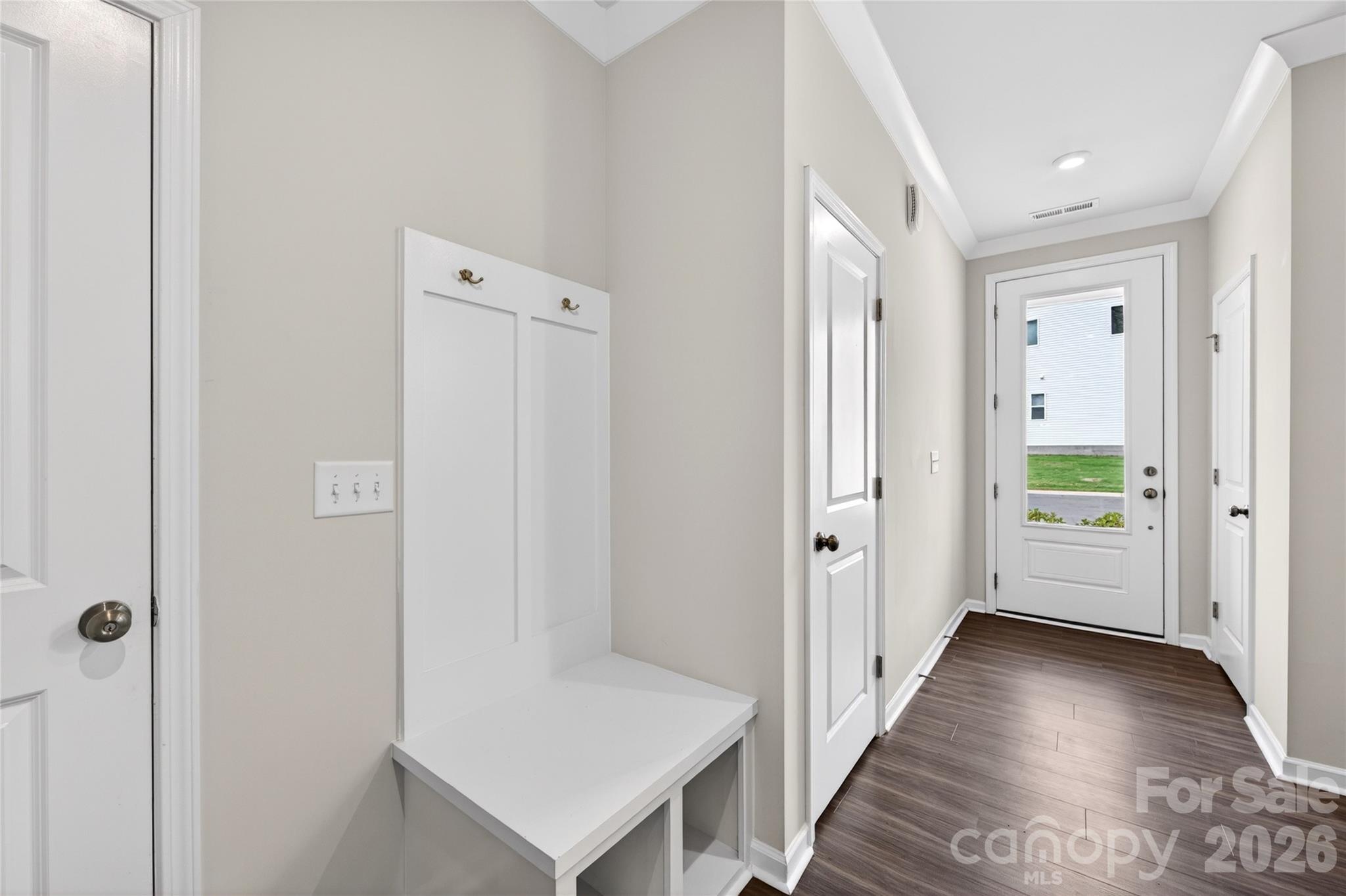 Photo 5 of 6021 Longar Lane, Charlotte, NC