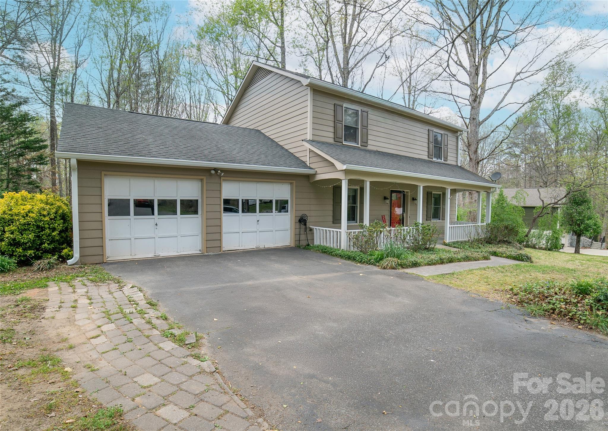Photo 4 of 3153 Village Drive, Morganton, NC