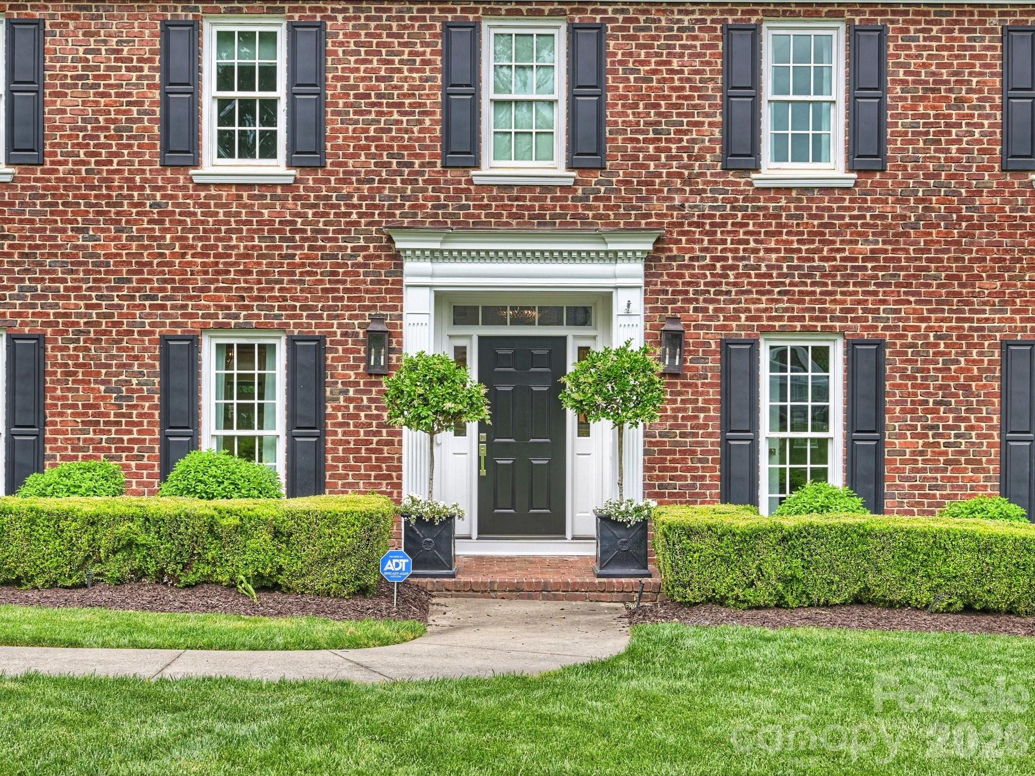 Photo 2 of 4017 Moorland Drive, Charlotte, NC