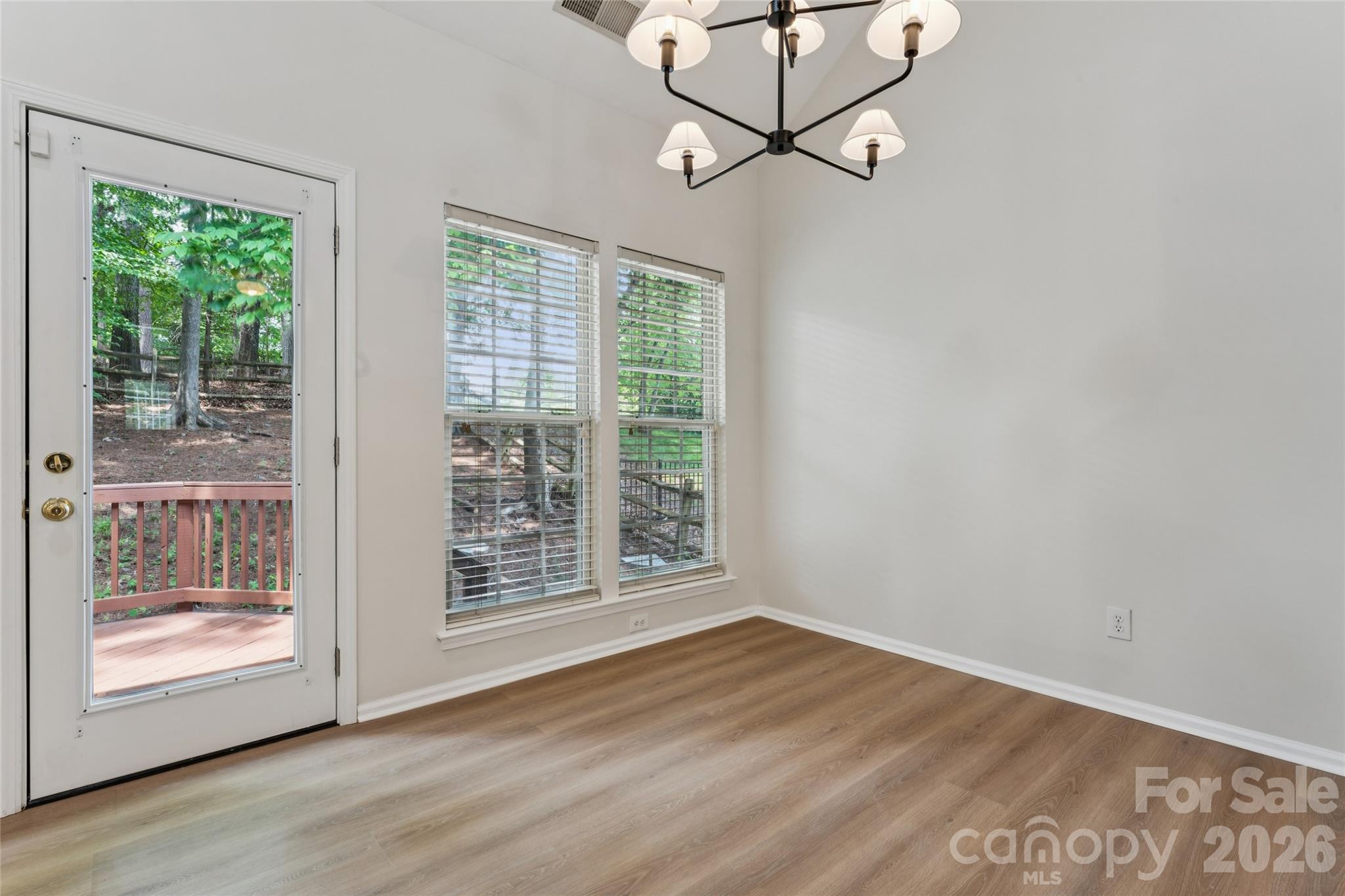 Photo 20 of 11627 Knightsdale Drive, Charlotte, NC