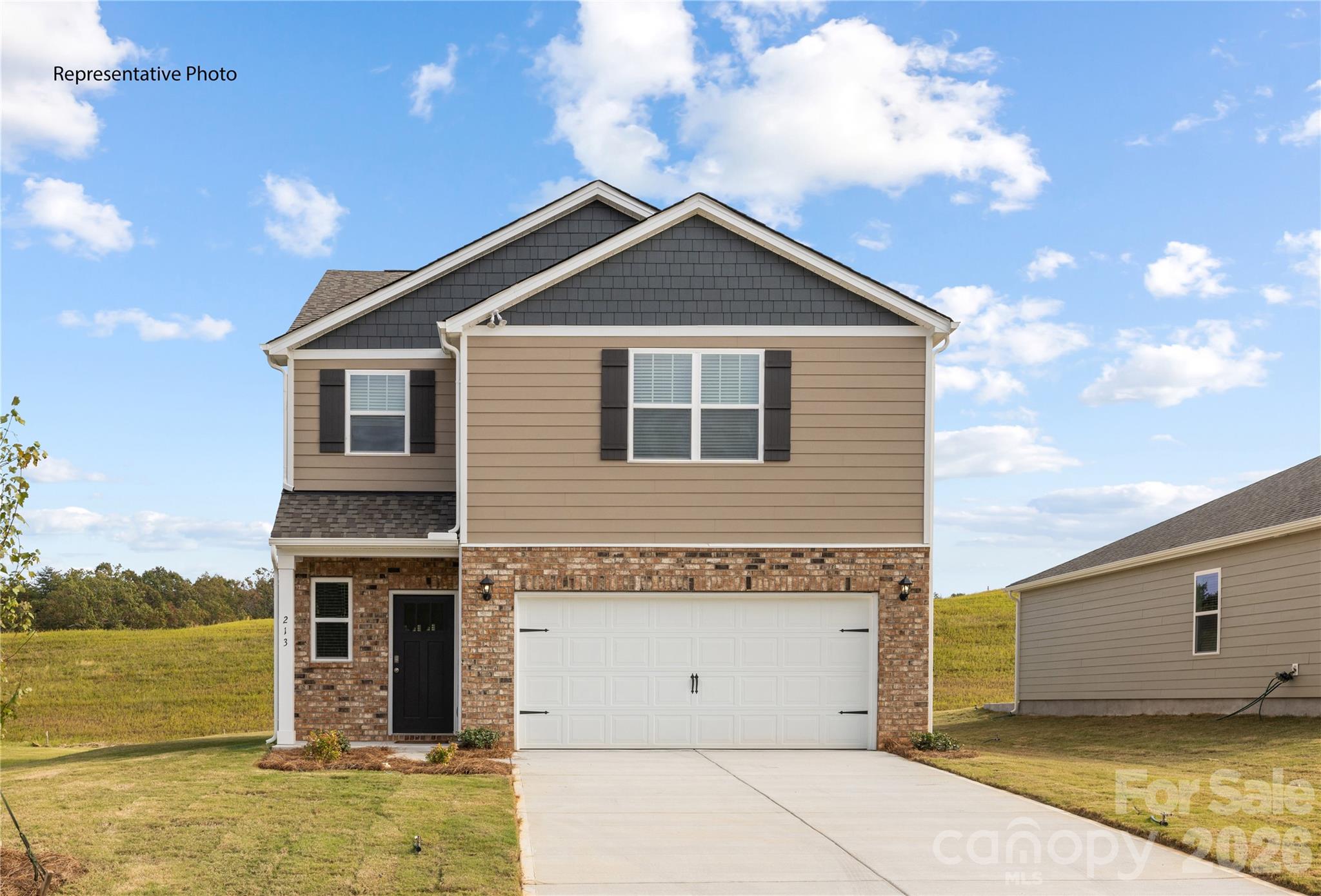 655 13th Avenue Drive NE, Hickory, NC