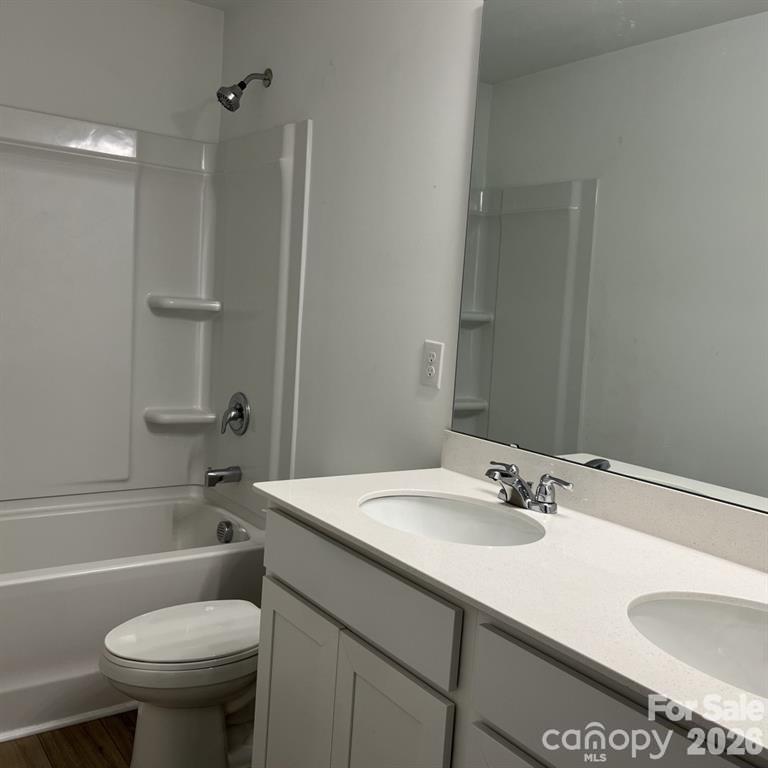 Photo 13 of 11004 Wickenden Way, Charlotte, NC
