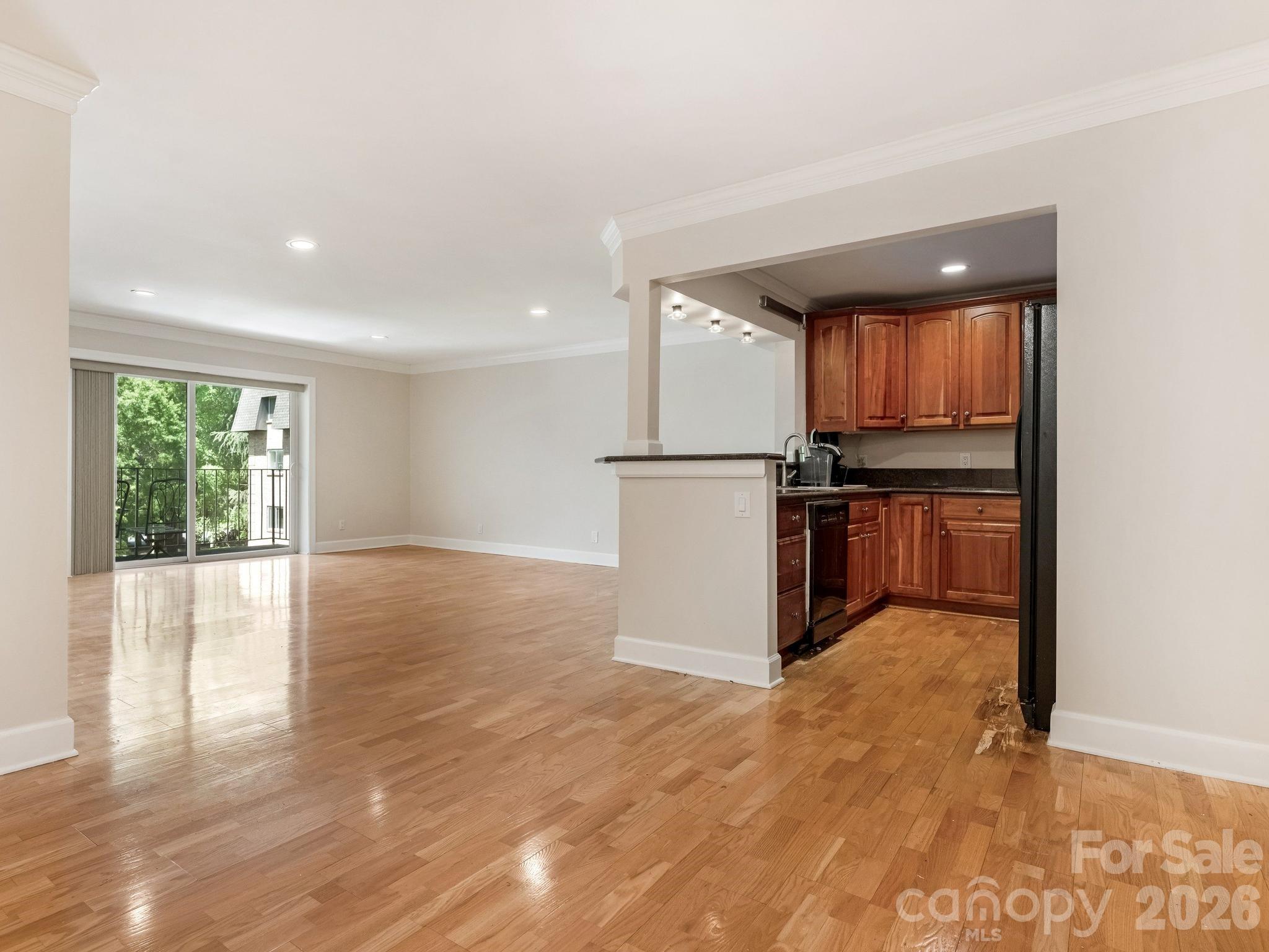 Photo 5 of 1323 Queens Road309, Charlotte, NC