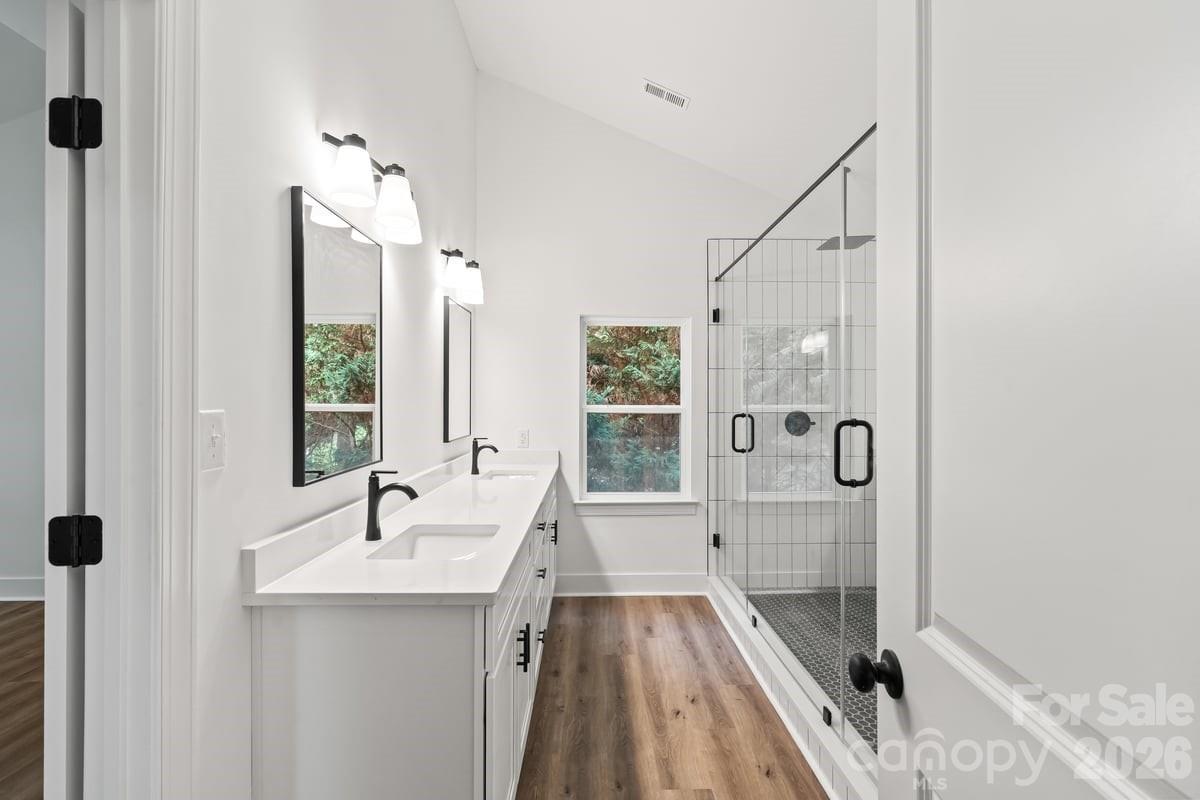 Photo 29 of 2033 Colony Hill Drive, Charlotte, NC