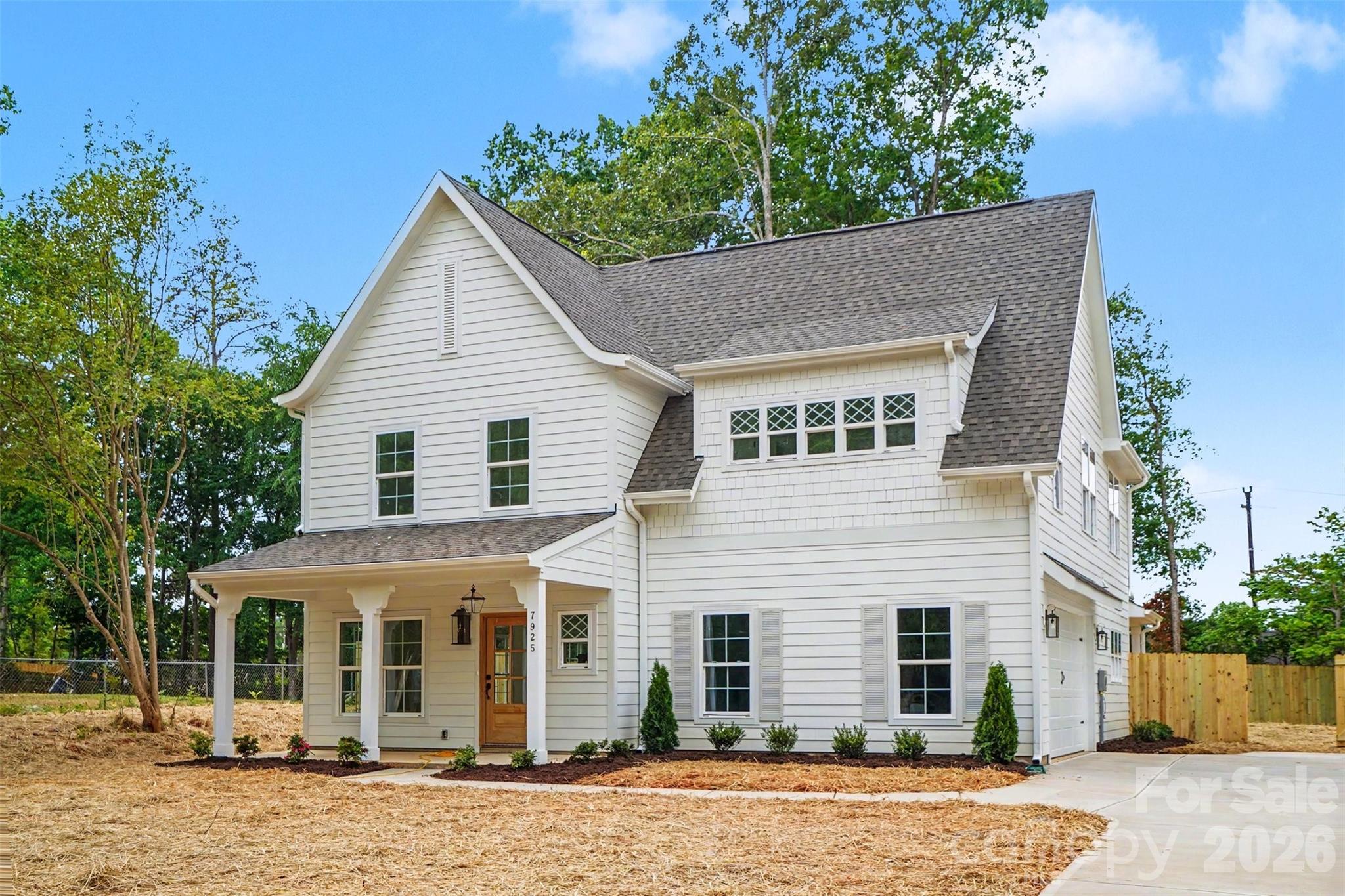 Photo 3 of 7925 Large Oak Lane, Mint Hill, NC