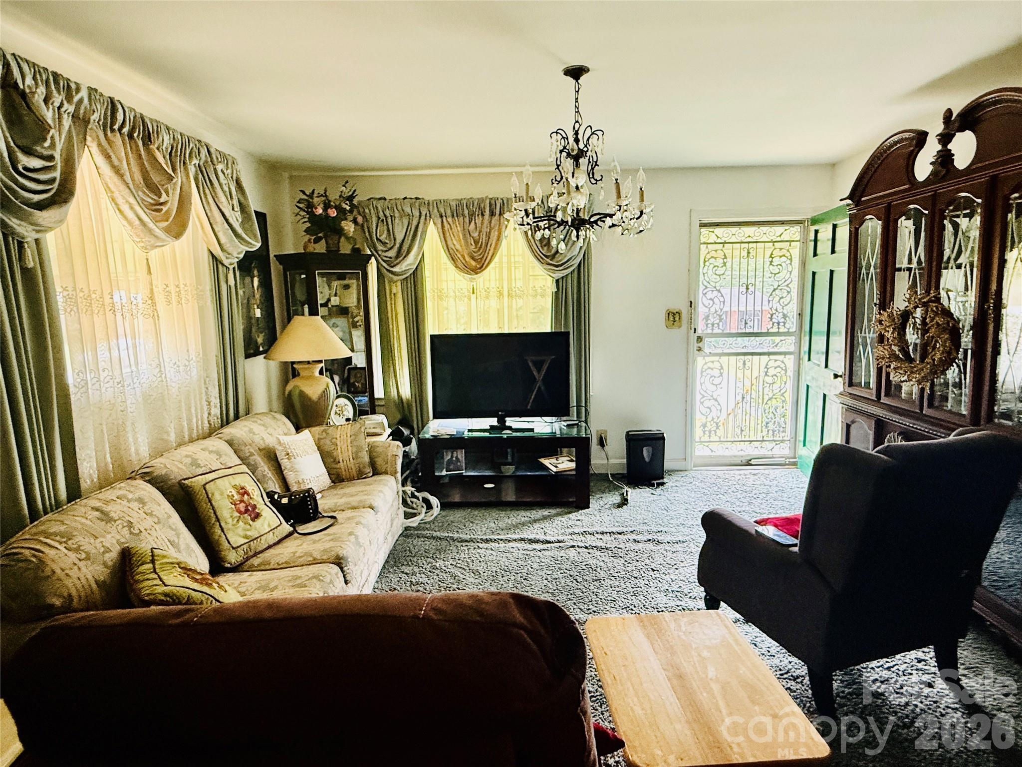 Photo 2 of 4410 Birkdale Drive, Charlotte, NC