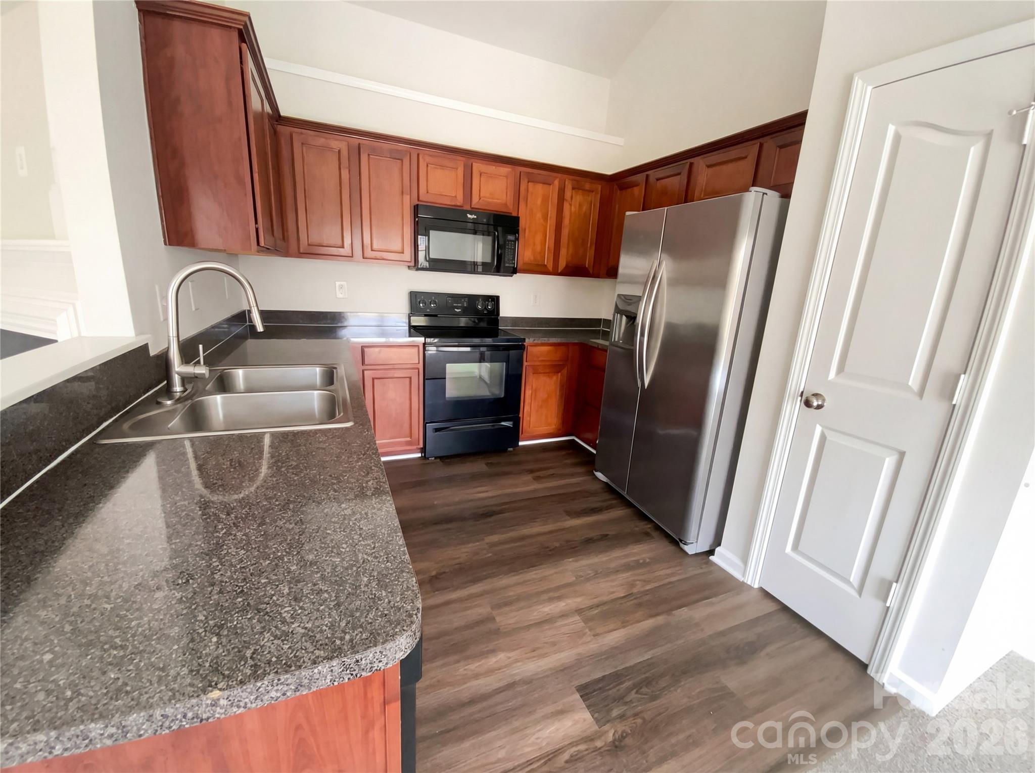 Photo 2 of 3727 Pimilico Trace Lane, Charlotte, NC