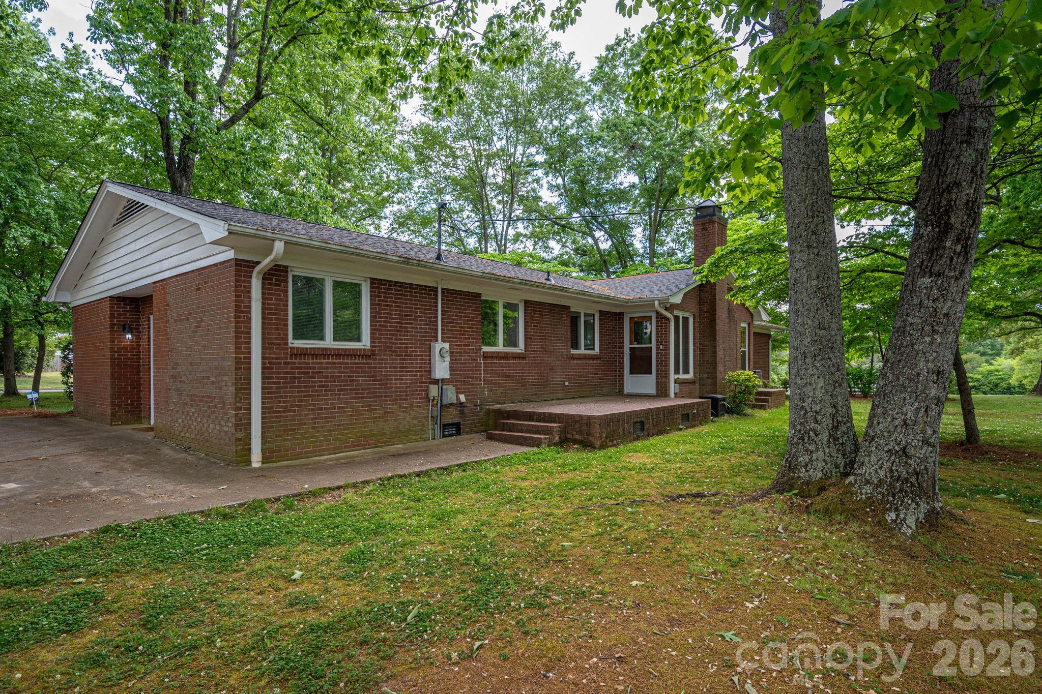Home for sale at 602 Lee Street, Kings Mountain, NC — photo 43 of 47