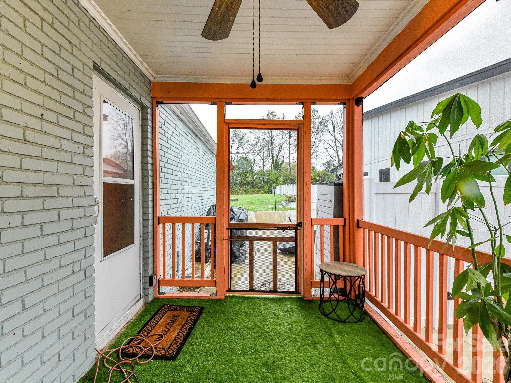 Photo 19 of 1240 Skyview Road, Charlotte, NC