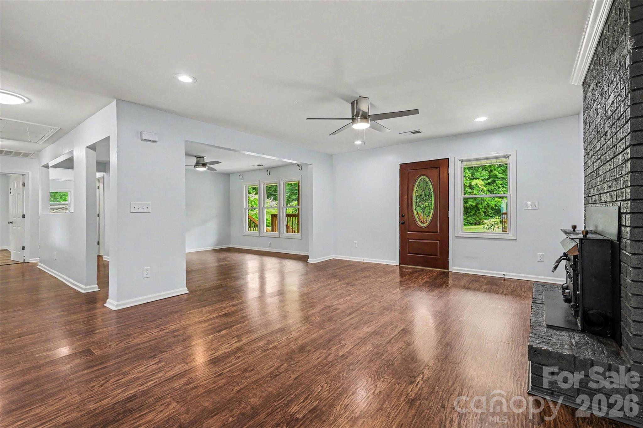 Photo 5 of 9902 Forest Drive, Charlotte, NC
