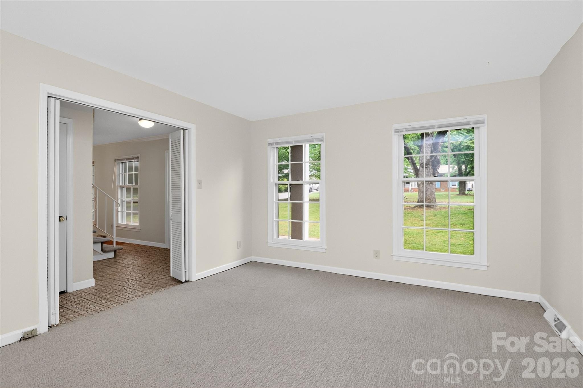 7007 Crossridge Road, Charlotte, NC - photo 4 of 45