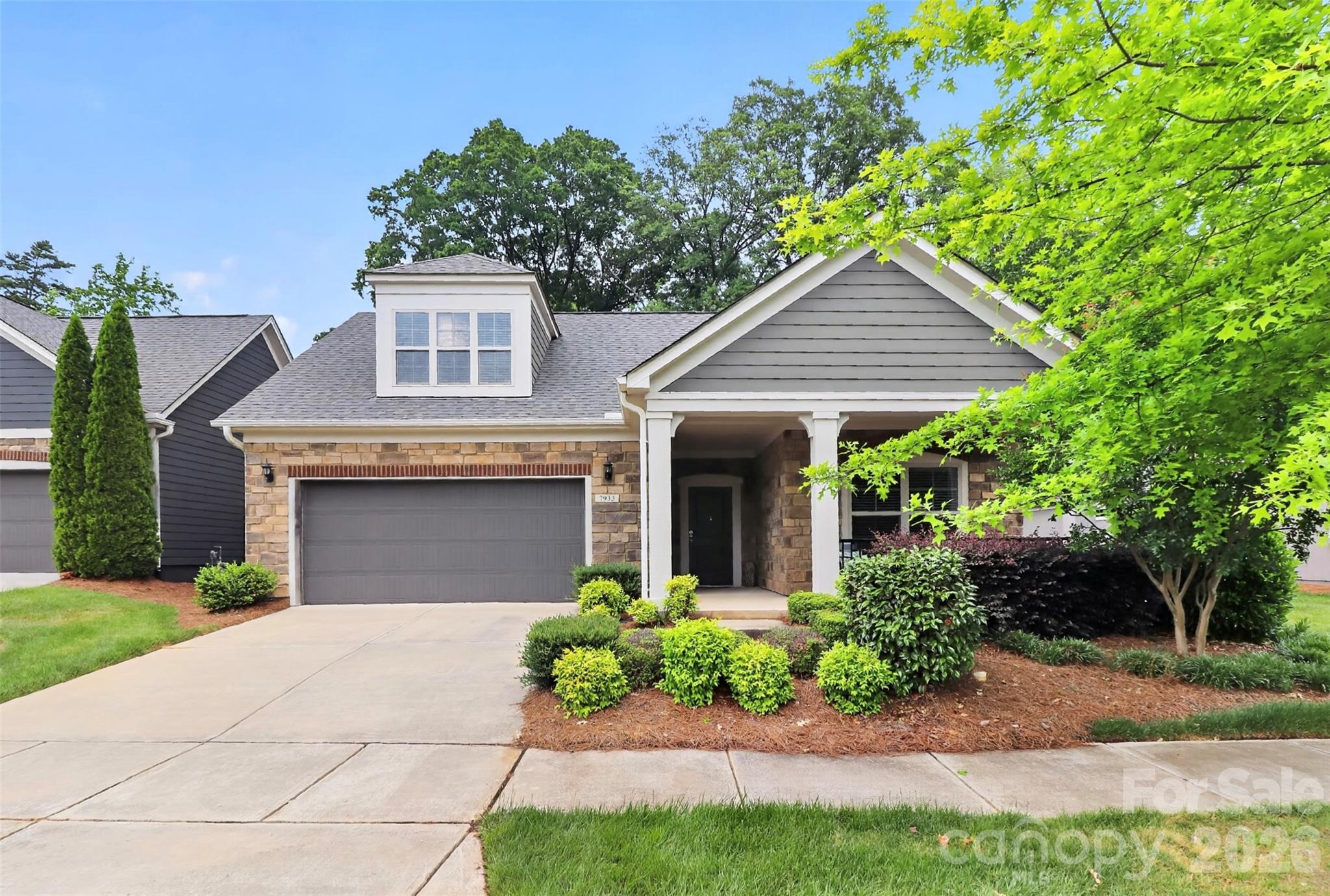 7933 Parknoll Drive, Huntersville, NC