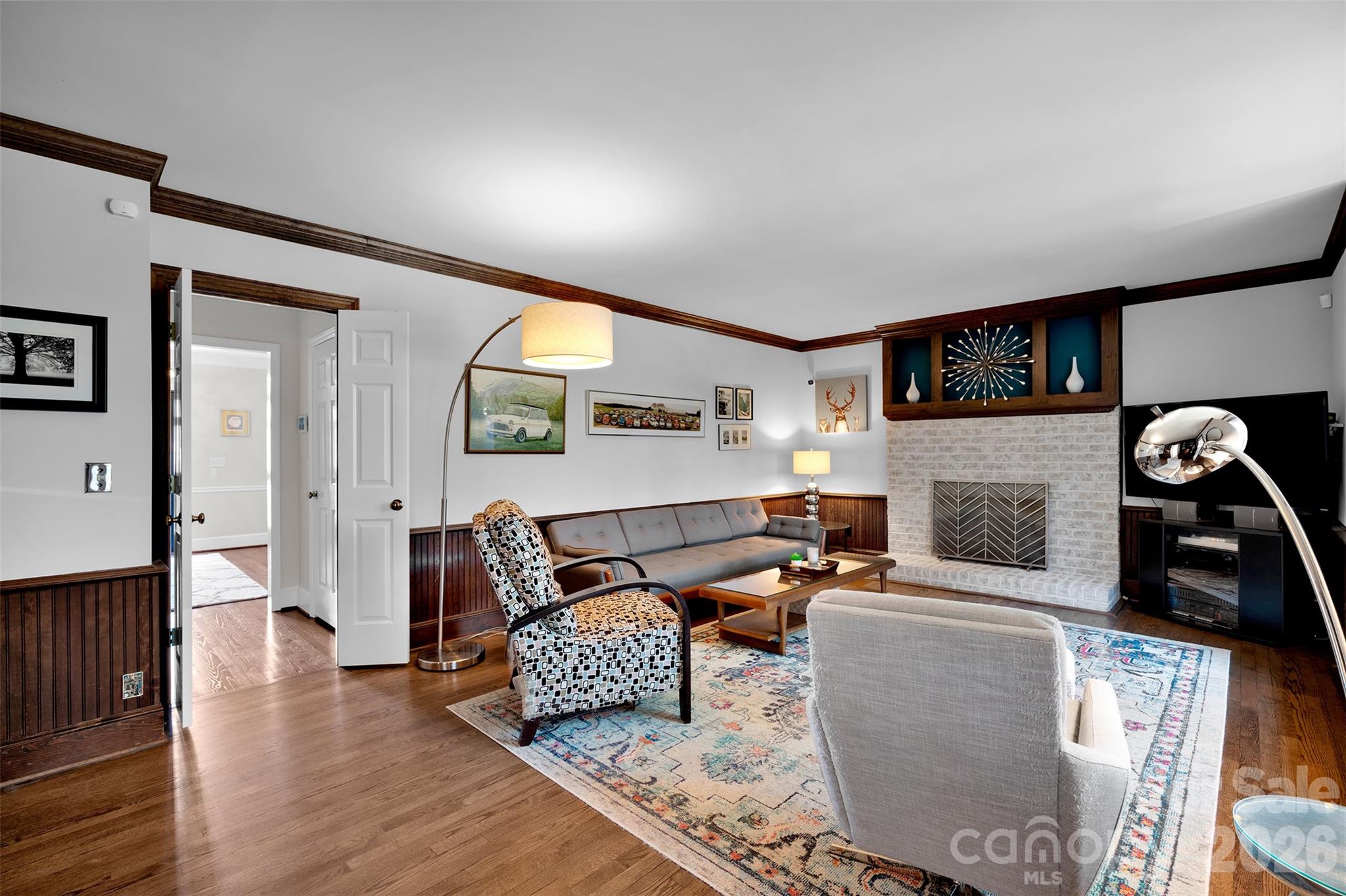 Photo 15 of 421 Sardis Lane, Charlotte, NC