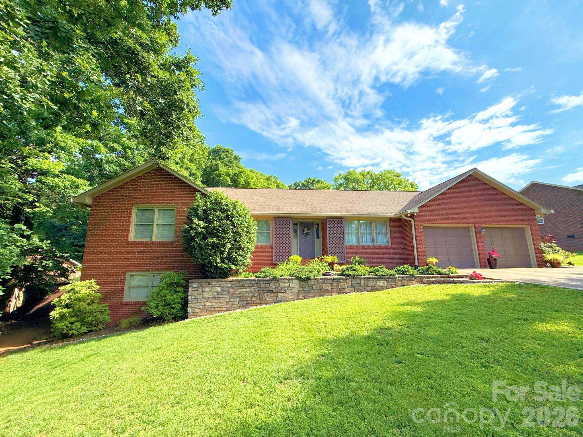 Home for sale at 7029 Forest Hills Drive, Denver, NC — photo 1 of 48