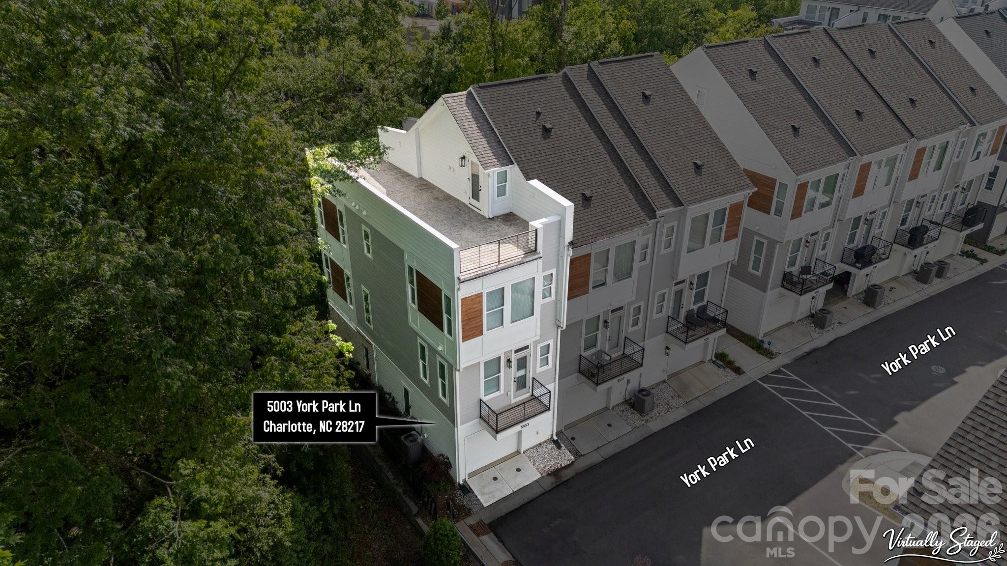 Photo 4 of 5003 York Park Lane, Charlotte, NC
