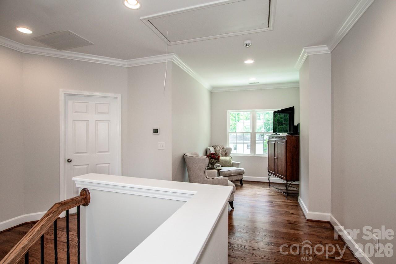 Photo 34 of 3211 Oakdale Road, Charlotte, NC
