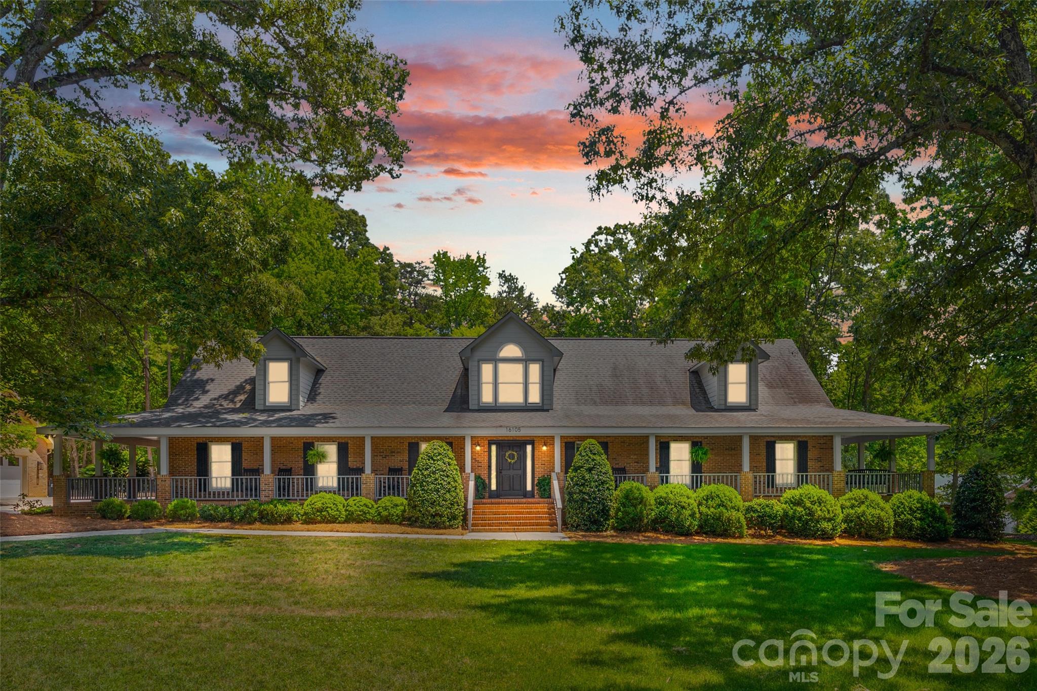 16105 Langston Drive, Charlotte, NC - photo 2 of 49