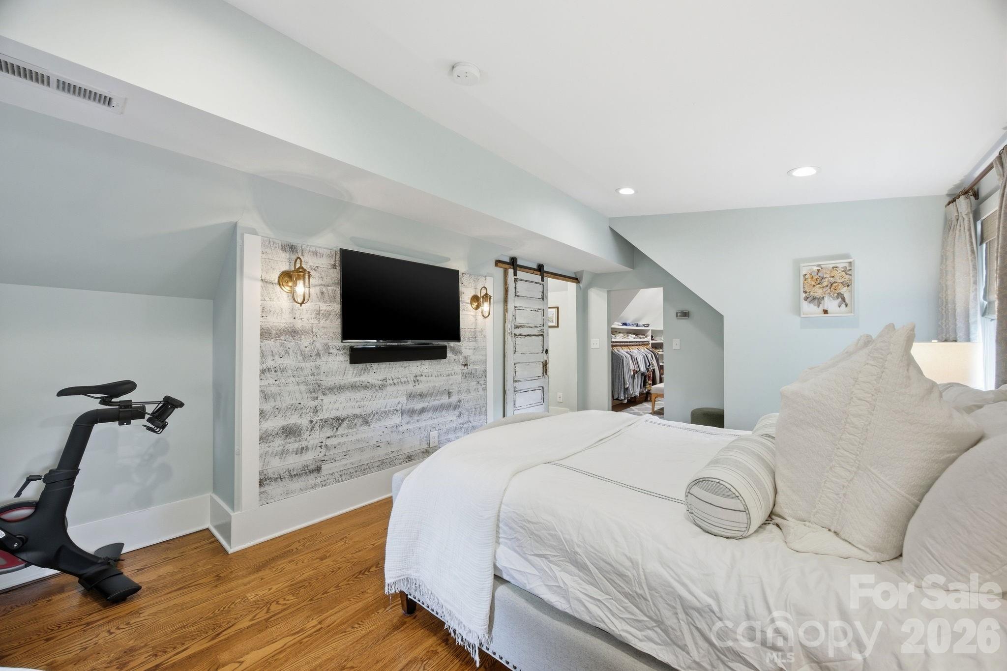 Photo 21 of 1726 S Mint Street, Charlotte, NC