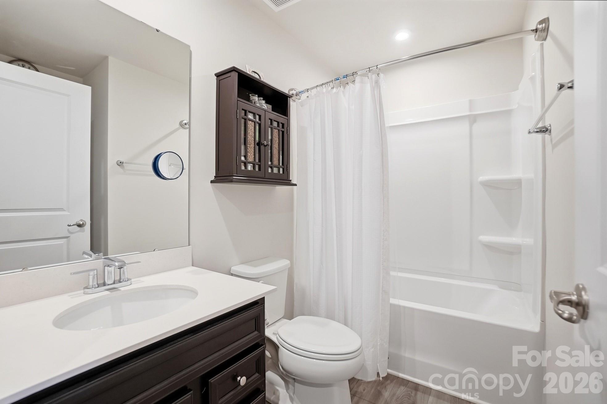 1404 May Apple Drive, Matthews, NC - photo 6 of 35